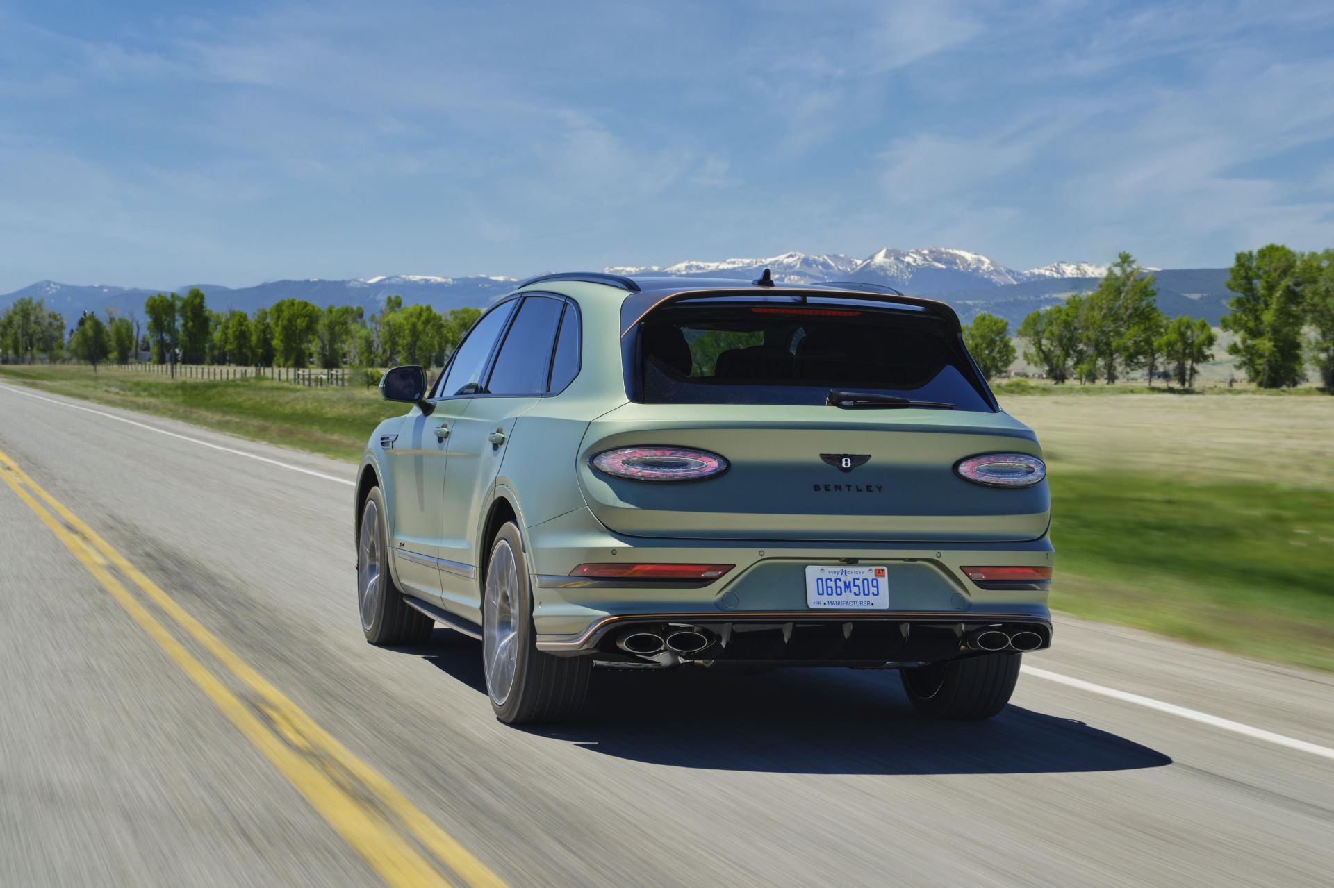 2026 Bentley Bentayga Speed review: Quick drive | CarExpert