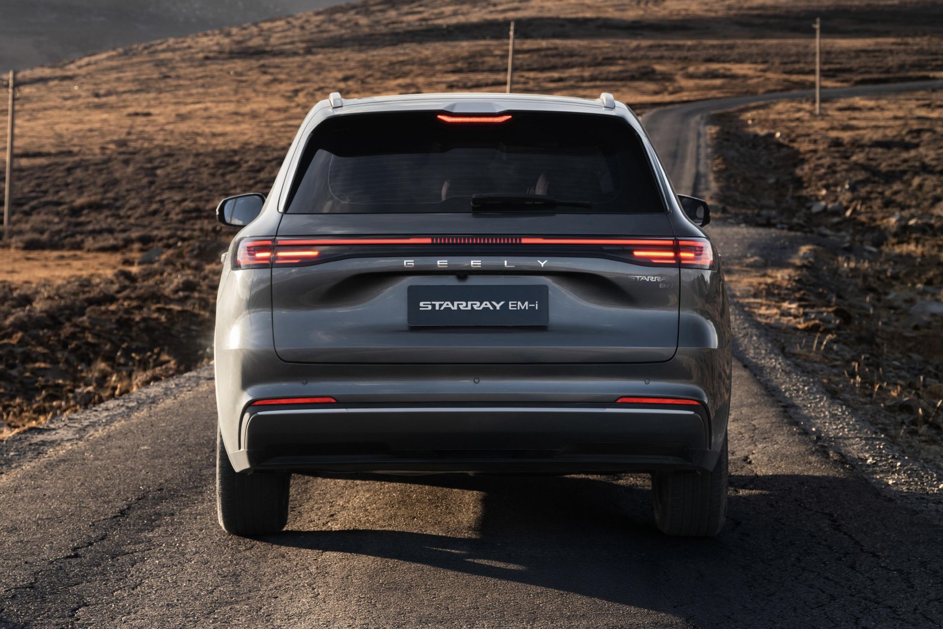 Geely Starray EM-i PHEV to battle BYD Sealion 6 in Australia | CarExpert