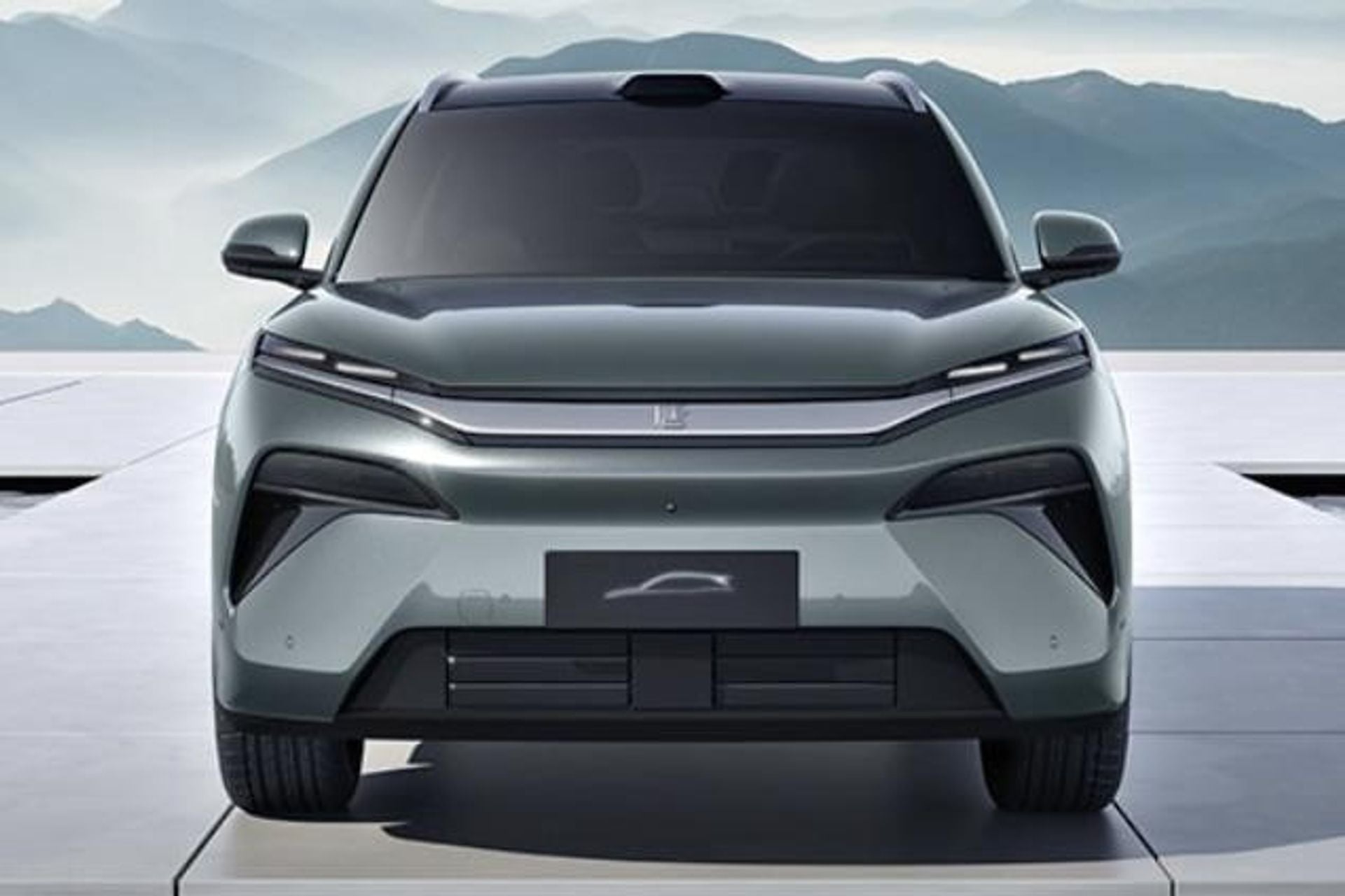 2025 BYD Sealion 8 will be Chinese brand's first seven-seat SUV in ...