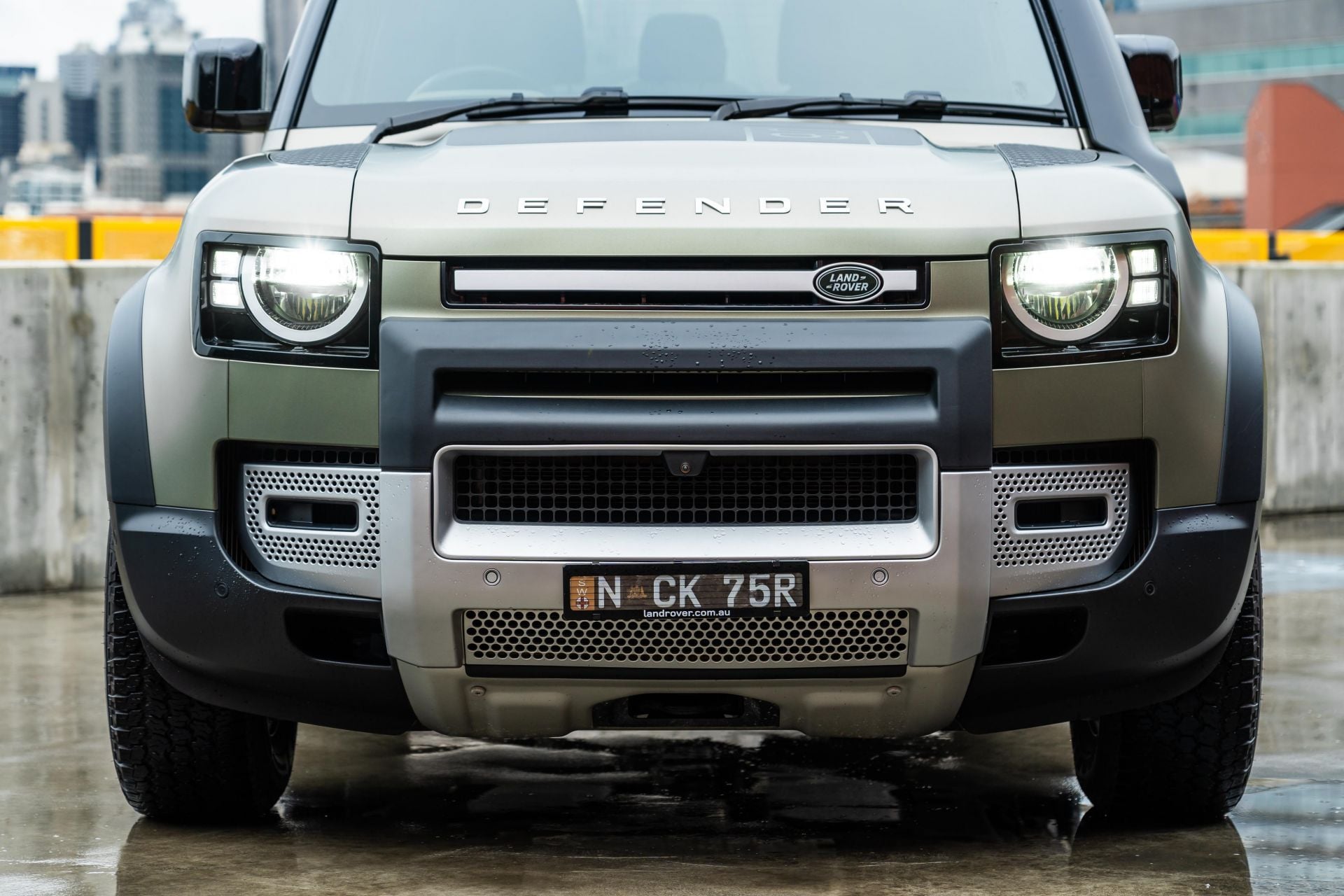 2025 Land Rover Defender 90 review | CarExpert