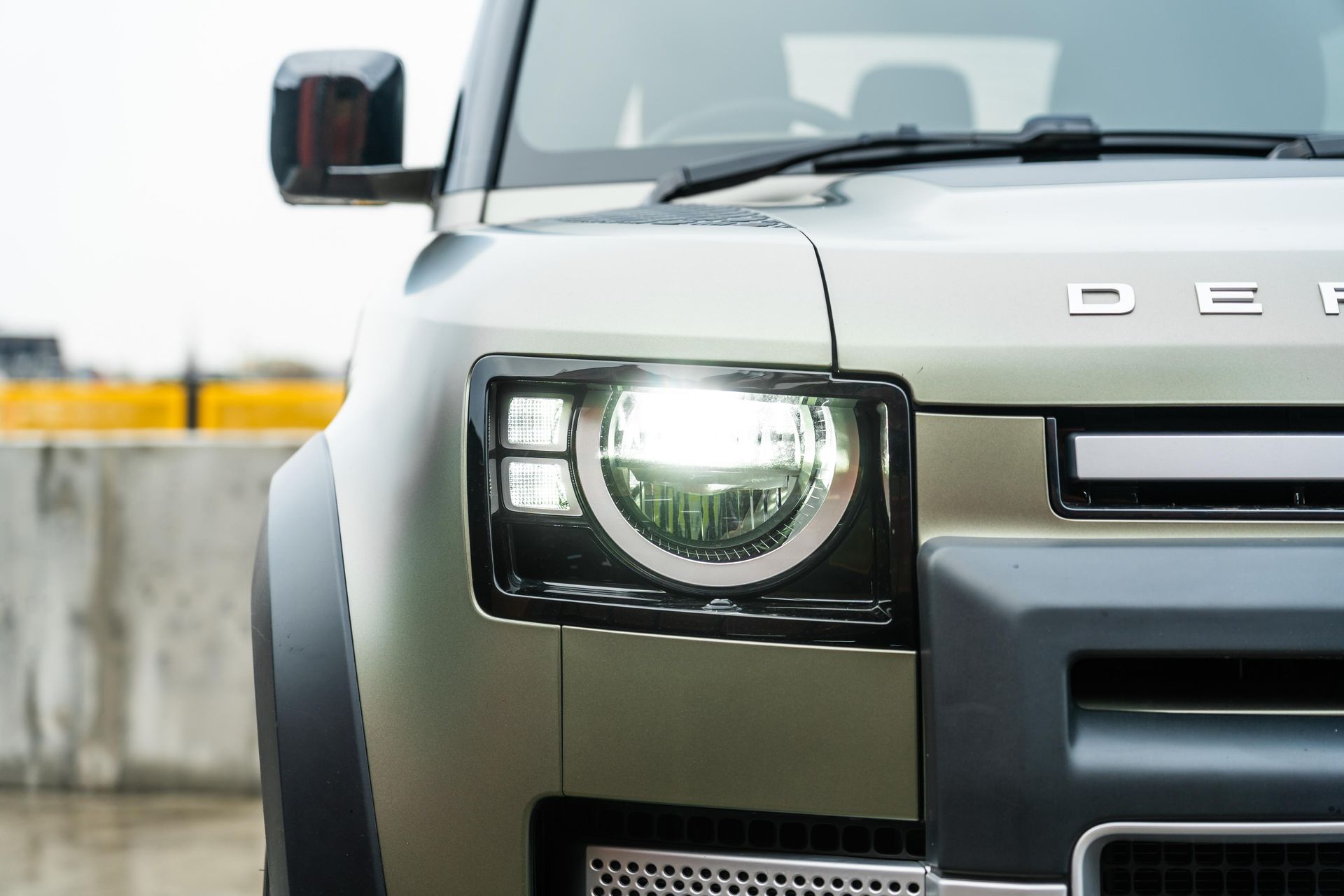 2025 Land Rover Defender 90 review | CarExpert