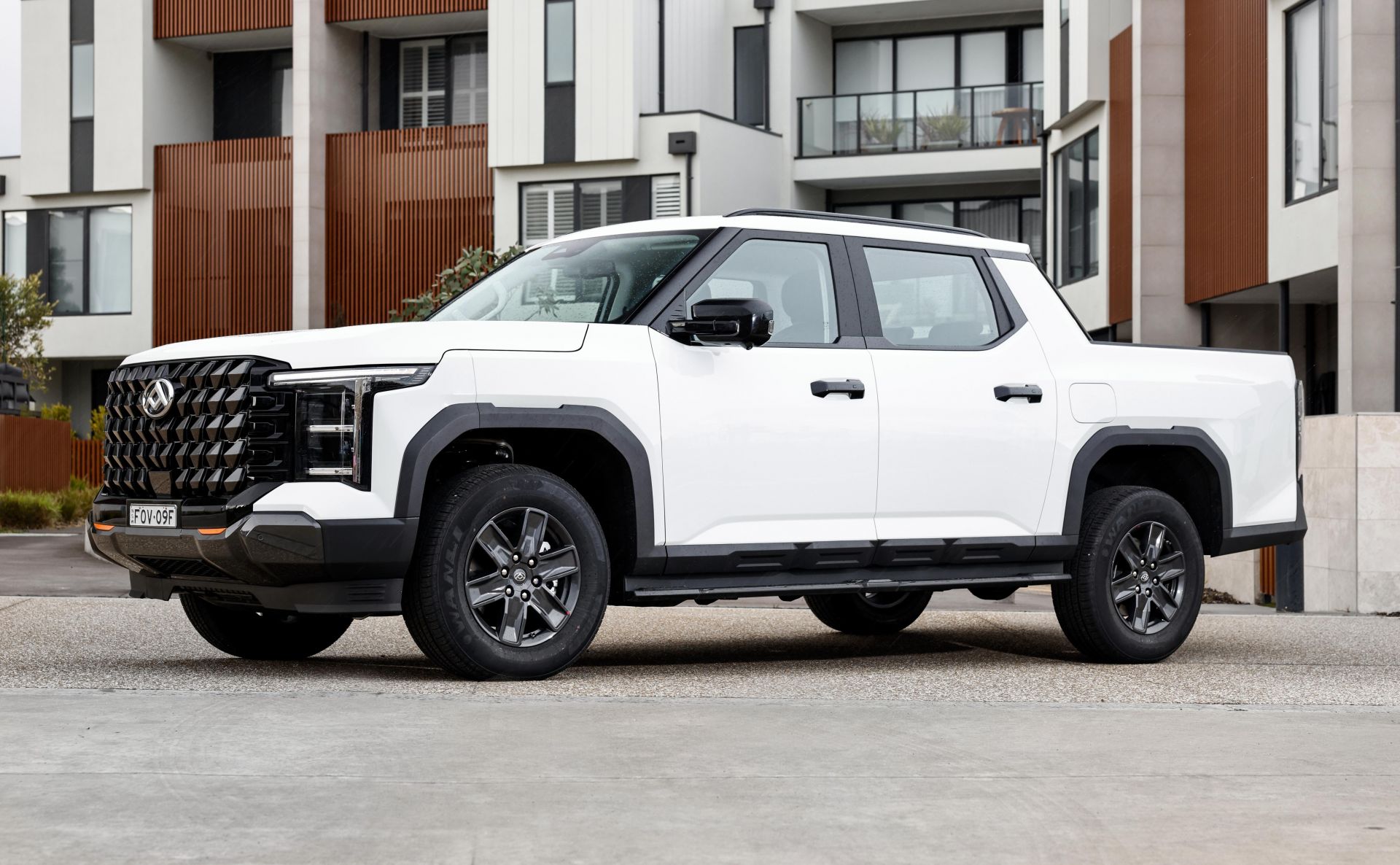 2025 LDV Terron 9 review | CarExpert