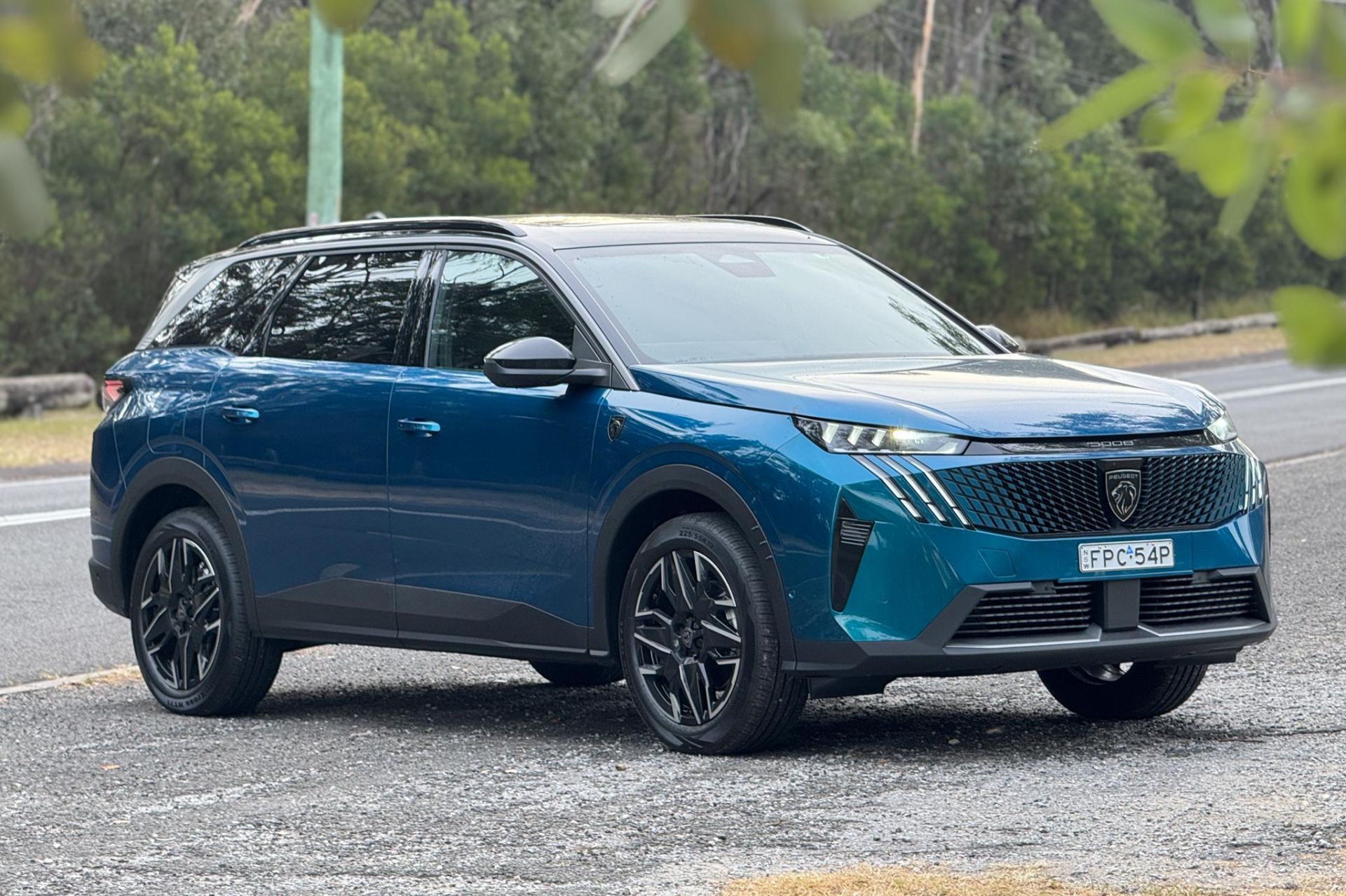 2025 Peugeot 5008 review | CarExpert