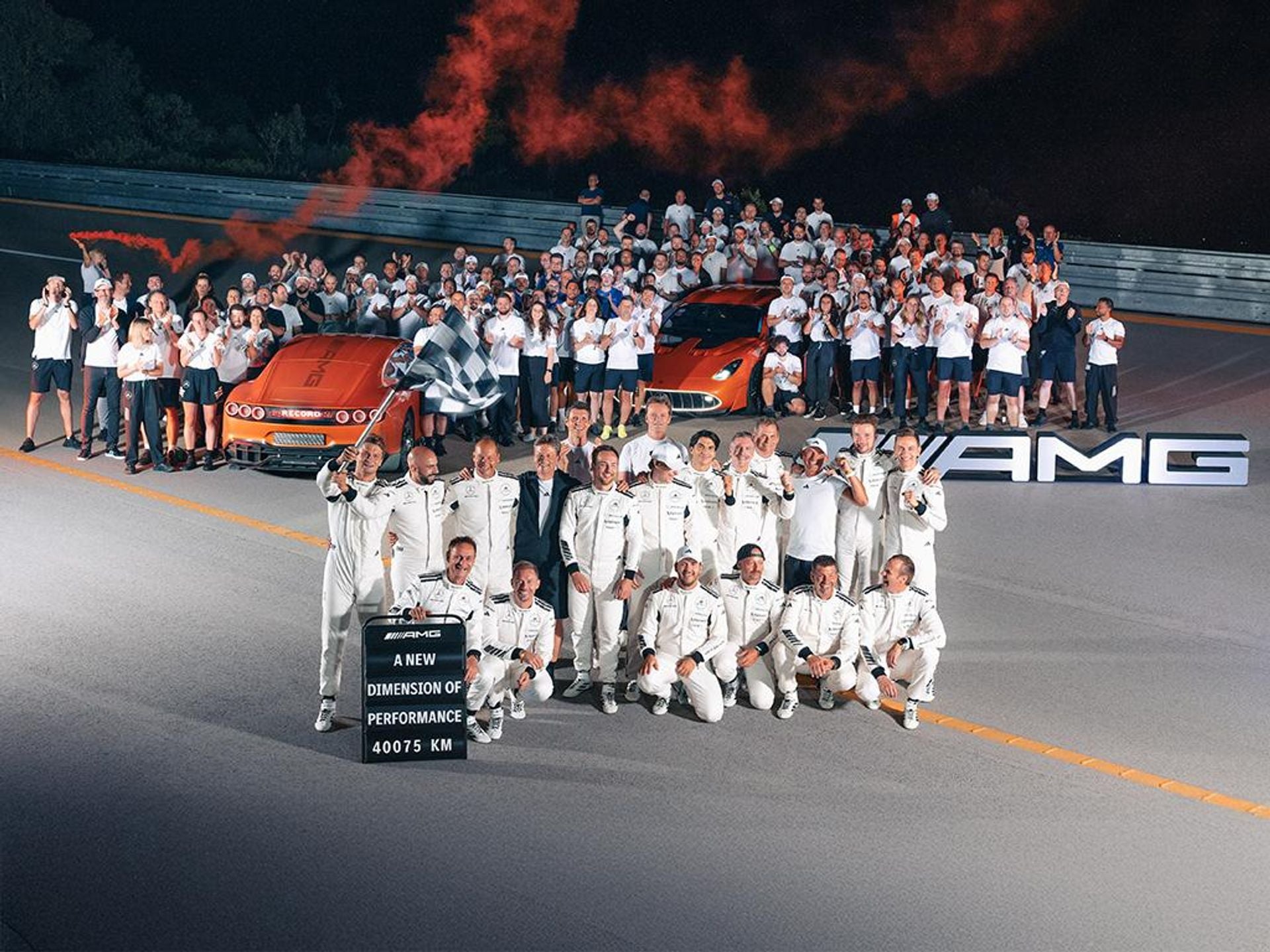 Mercedes-Benz shatters EV distance world record – car.news