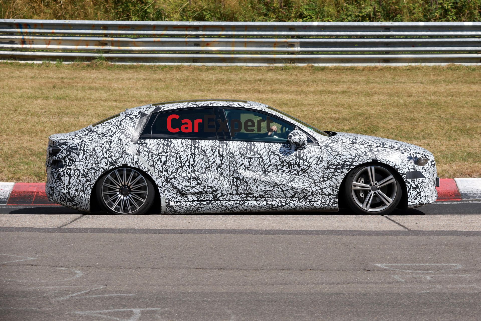 Mercedes-Benz spied testing an EV sedan that doesn't look like a ...
