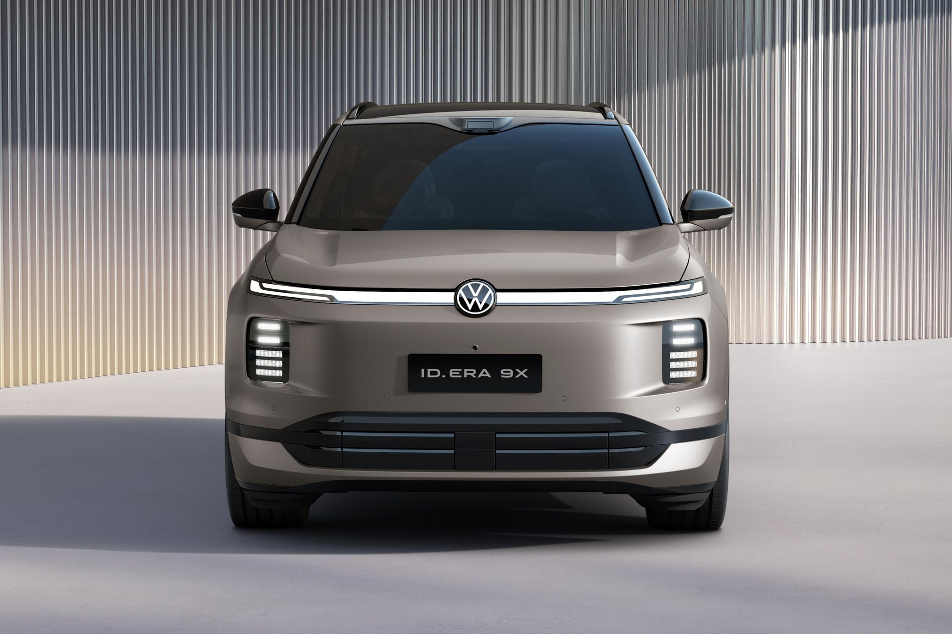 Volkswagen ID.Era 9X is brand's first range-extender electric SUV – car ...