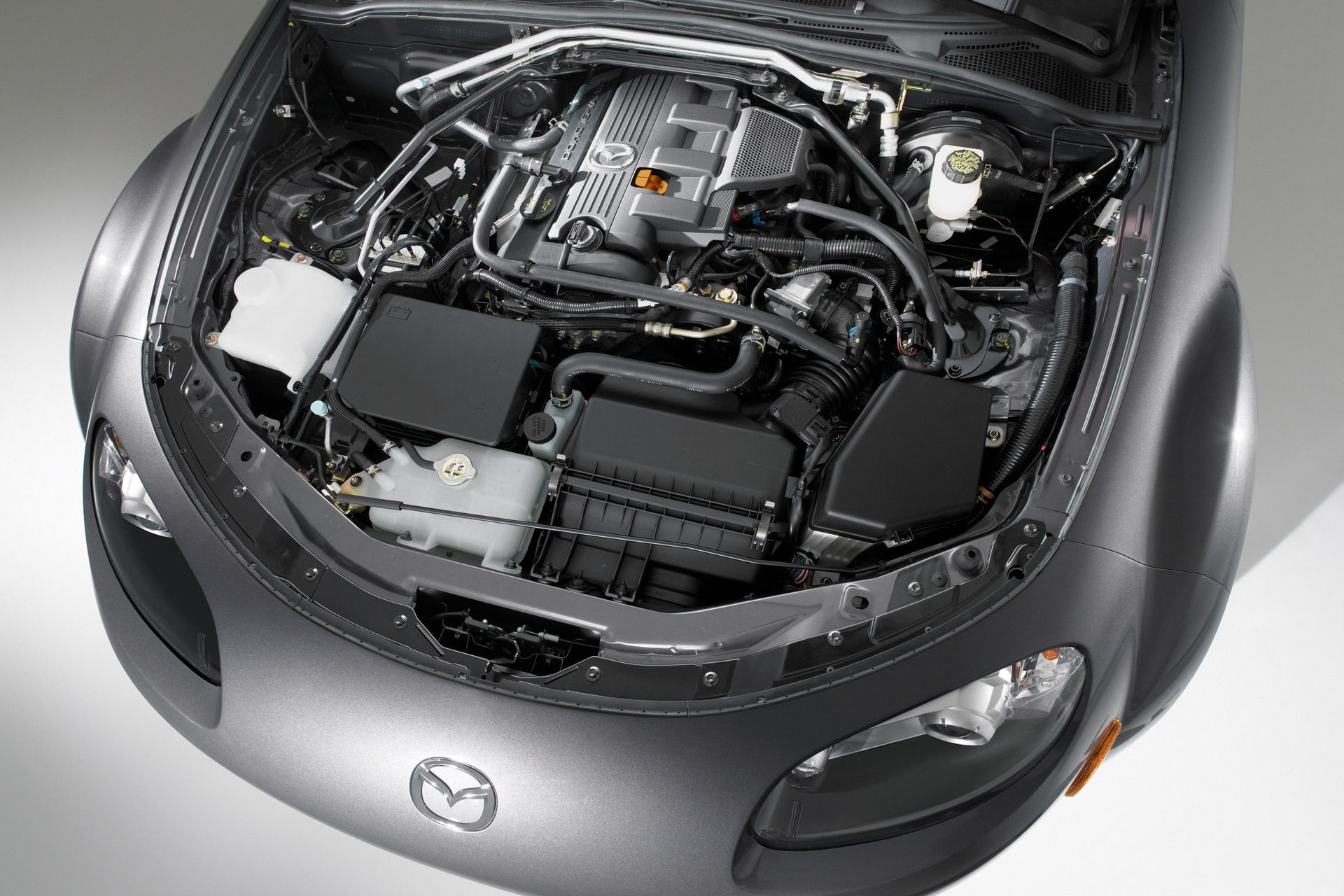 Mazda engineers built a V6-powered MX-5 decades ago – car.news