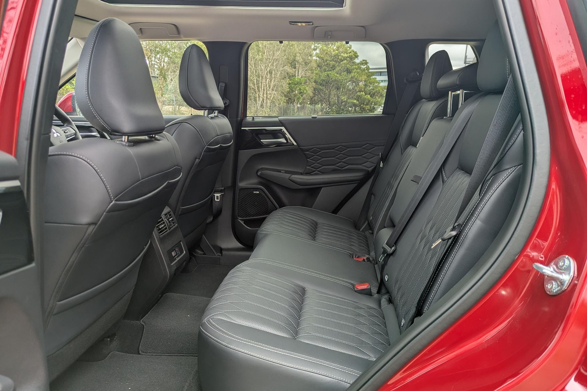 2026 Mitsubishi Outlander Exceed review | CarExpert