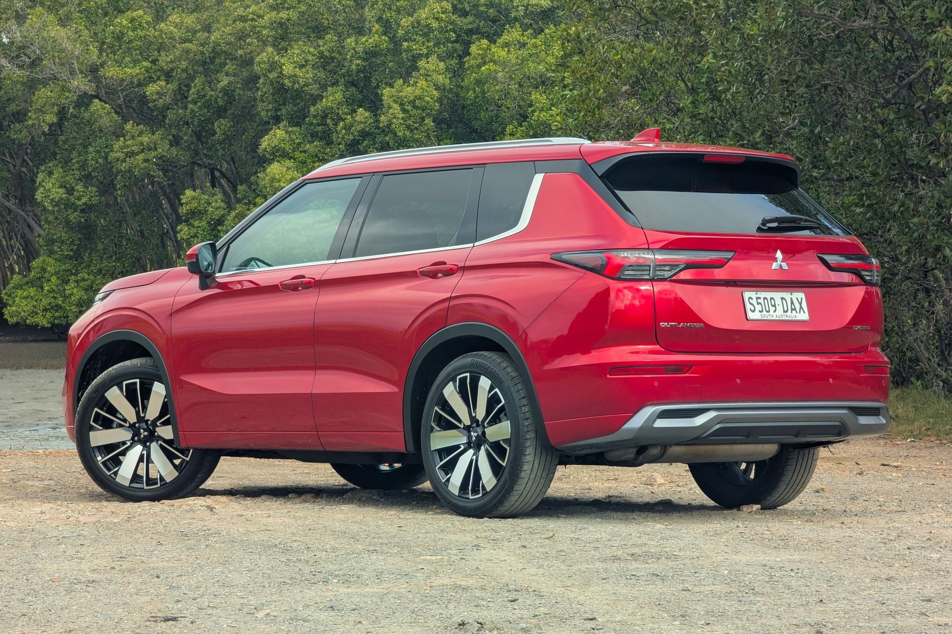 2026 Mitsubishi Outlander Exceed review | CarExpert