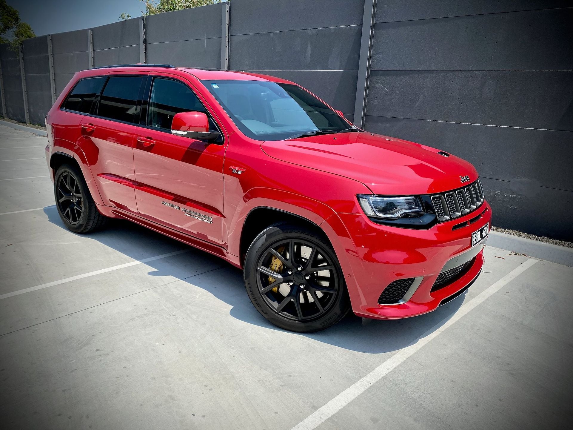 2020 Jeep Grand Cherokee Trackhawk Review | CarExpert