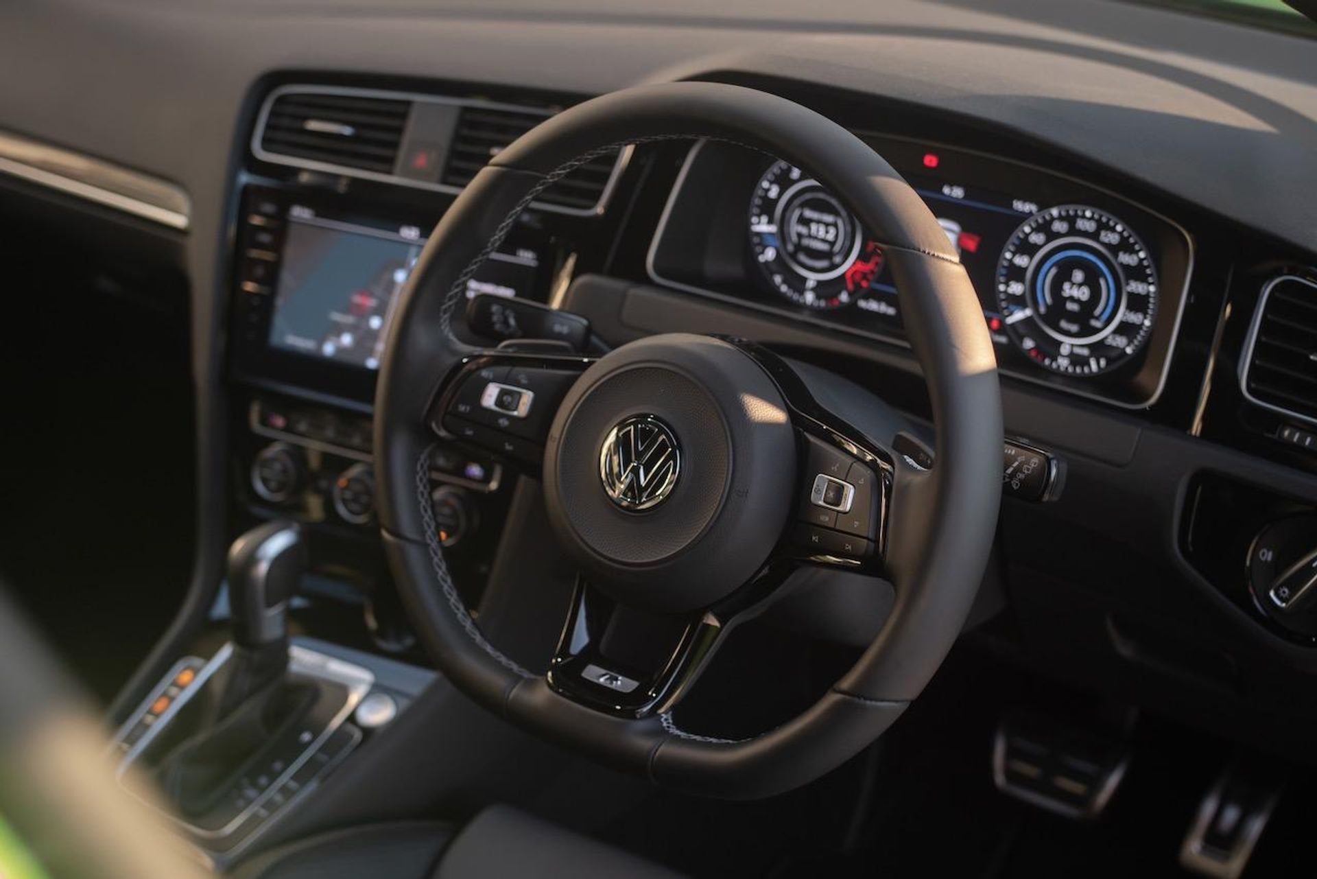 2020 Volkswagen Golf R Final Edition review | CarExpert