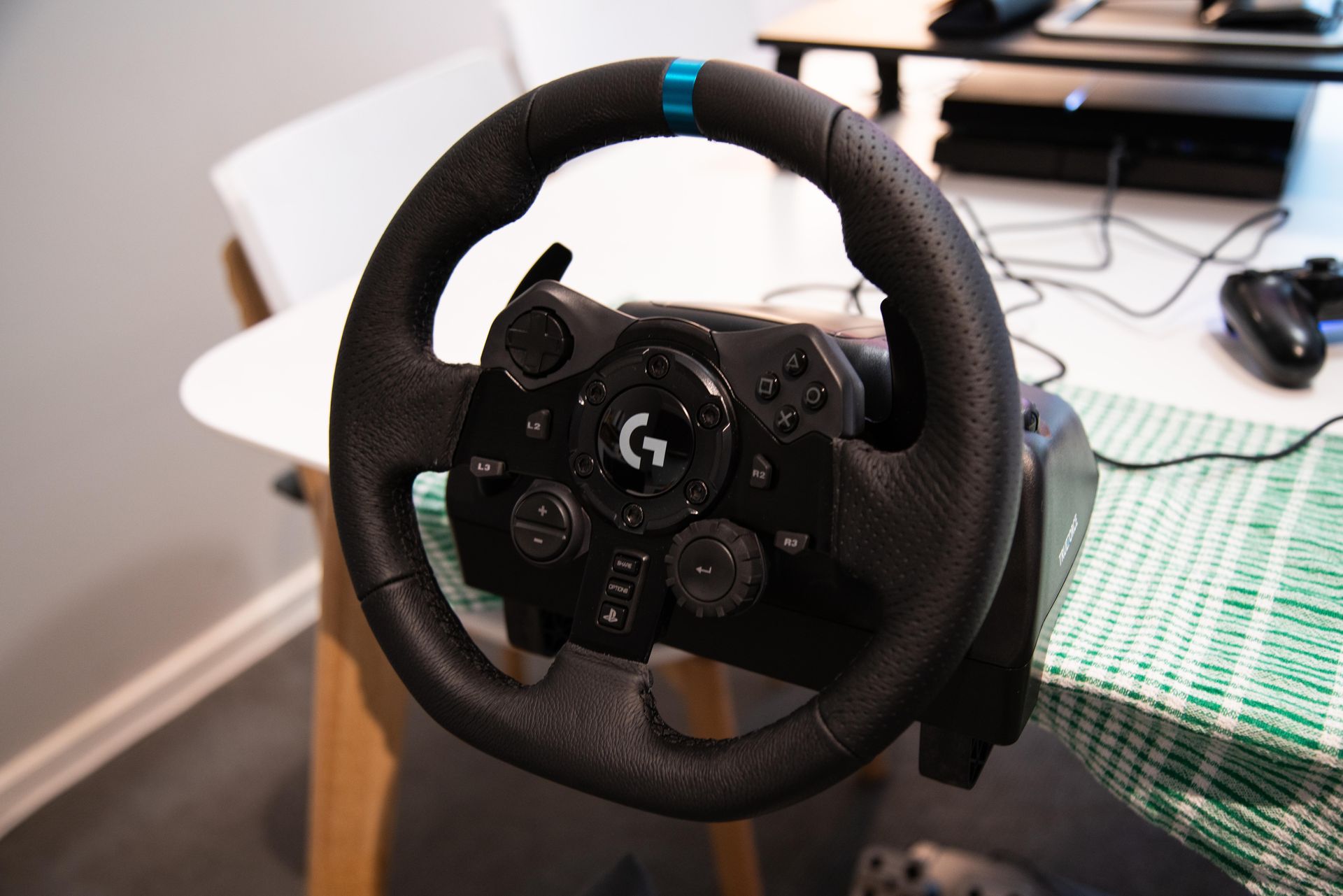 Logitech G923 gaming wheel review | CarExpert