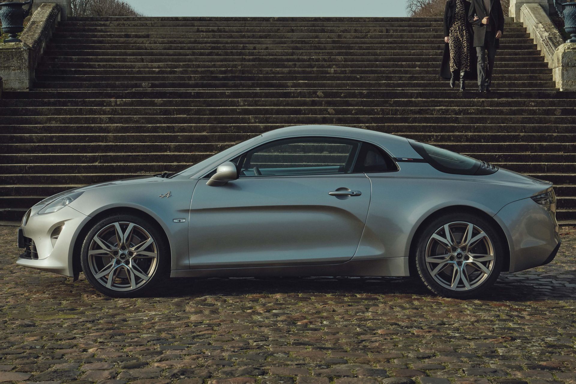 Alpine boss steps down as revised brand plan takes shape | CarExpert