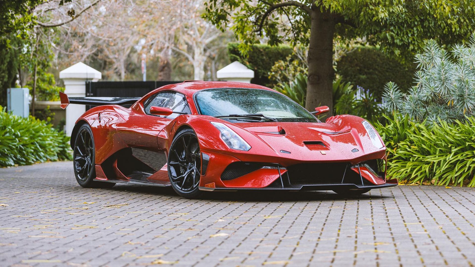 Brabham BT62R: Road-going racer revealed | CarExpert