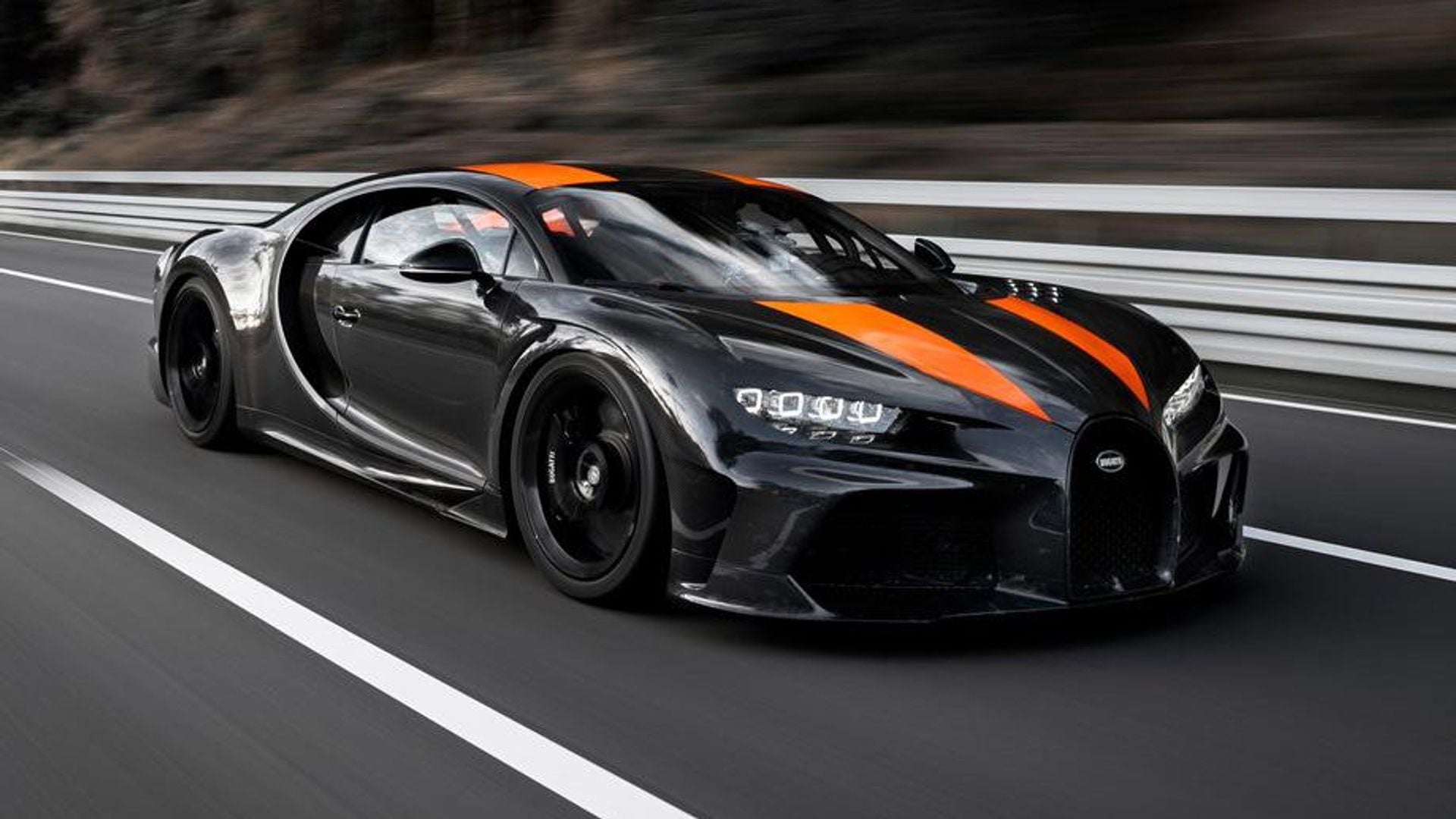 Breaking barriers: A history of the world's fastest cars 300km/h and ...