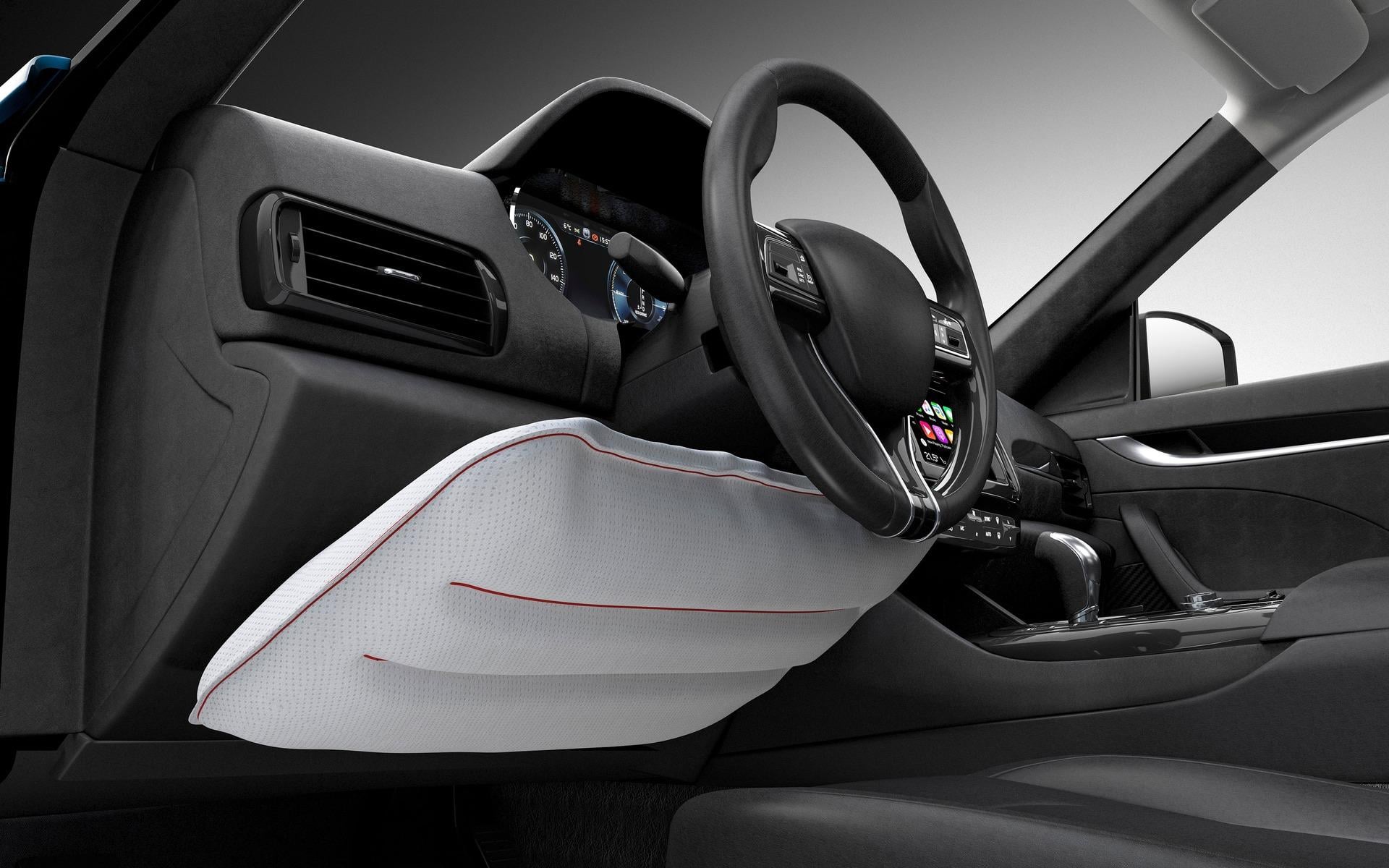 Airbags explained | CarExpert