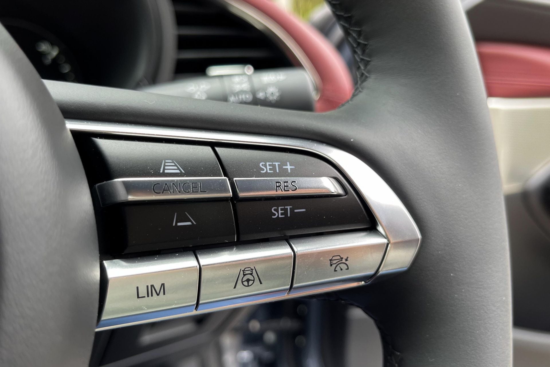 2021 Hyundai i30 N Line Premium v Mazda 3 G25 Astina comparison | CarExpert