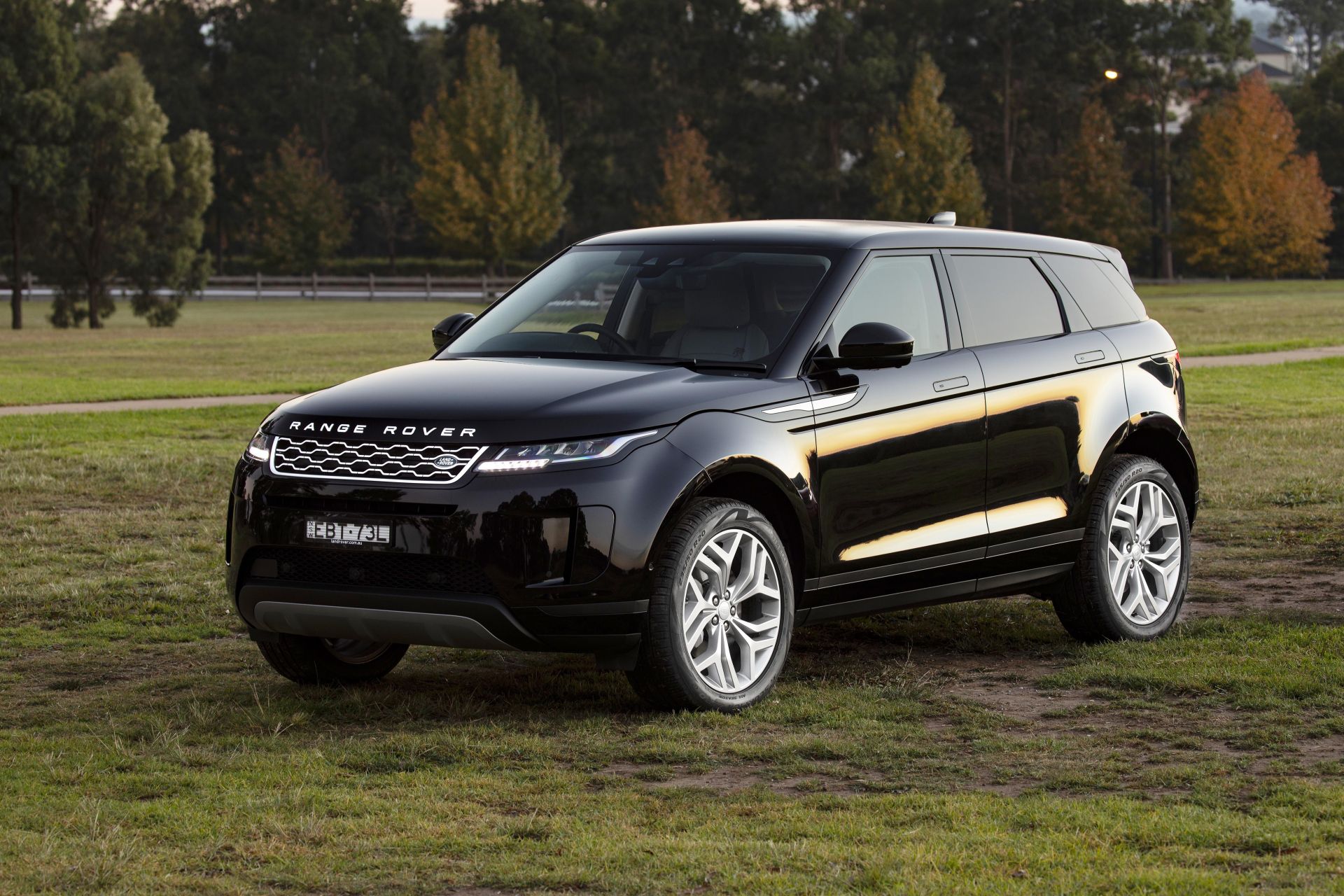 Land Rover recalls 2019-20 Evoque and Discovery Sport for electrical ...