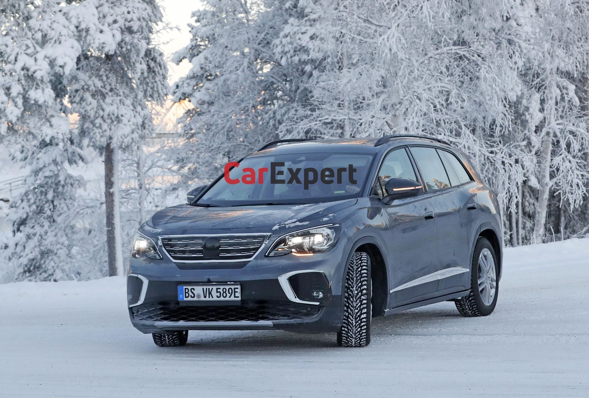 2022 Volkswagen ID.6 spied | CarExpert