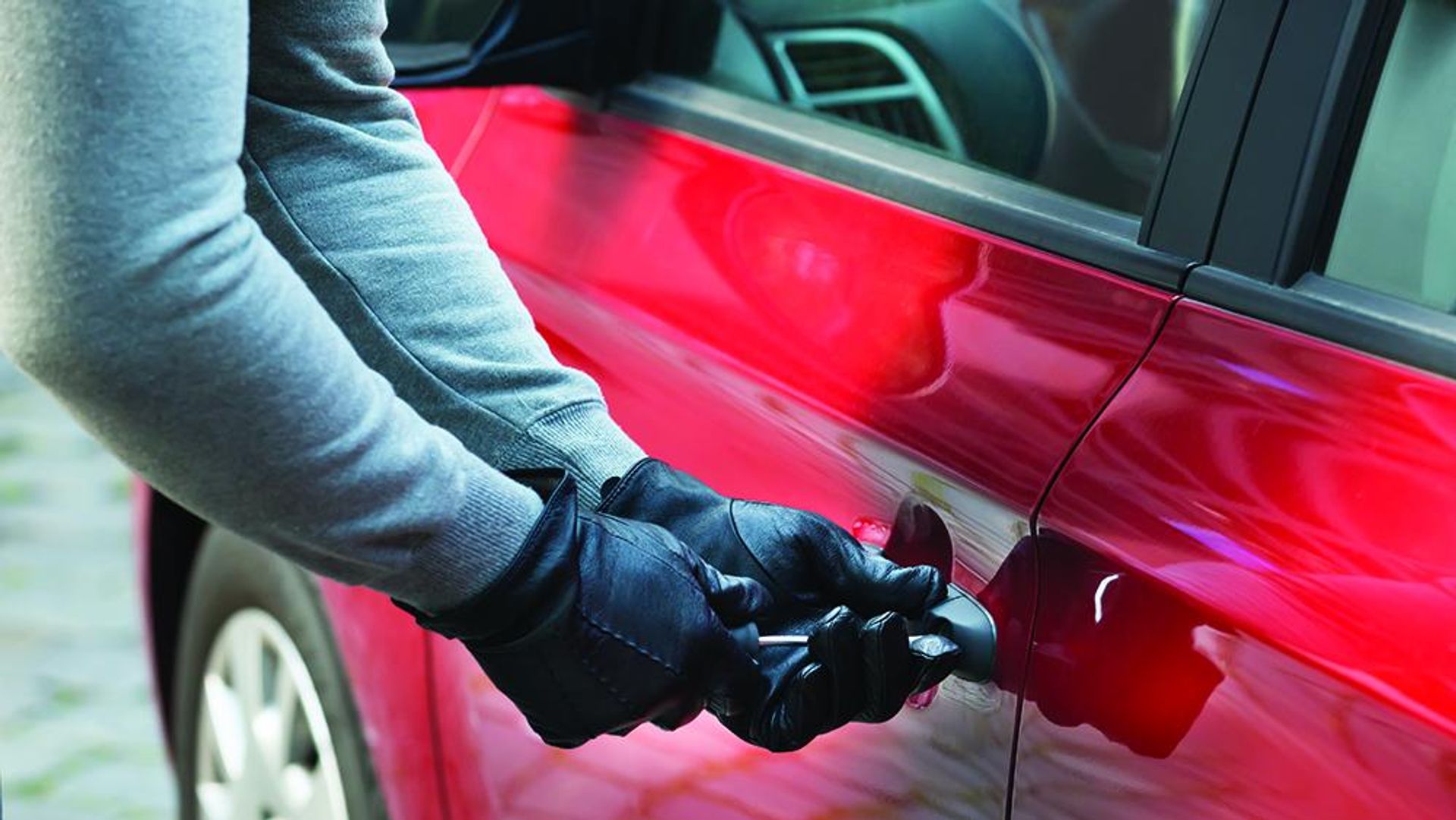 Police offer simple solution to car break-in crisis: Lock your doors ...
