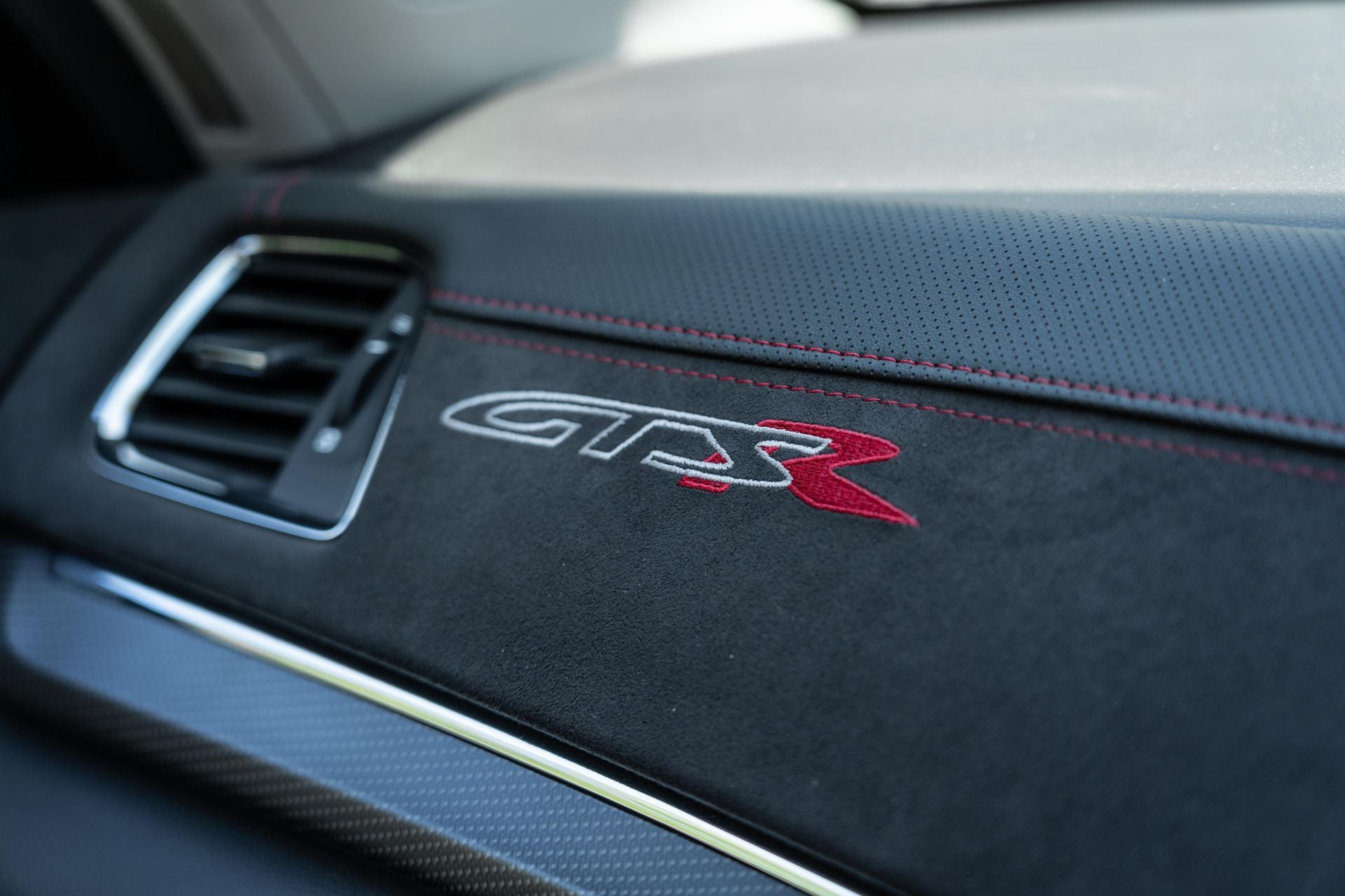 HSV GTSR W1 Maloo ute review | CarExpert