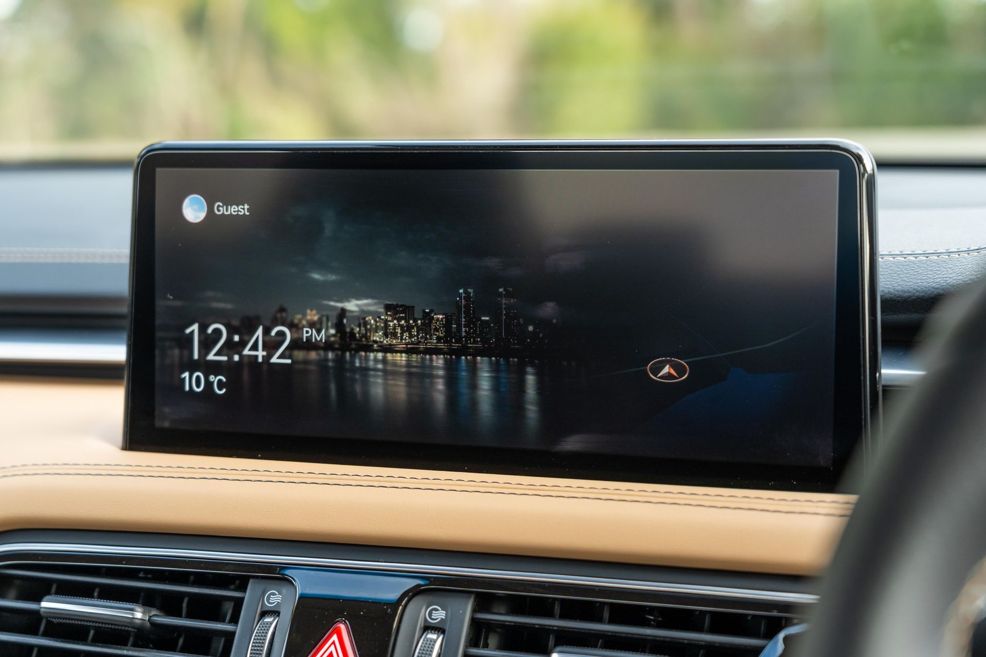 2021 Genesis G70 2.0T review | CarExpert