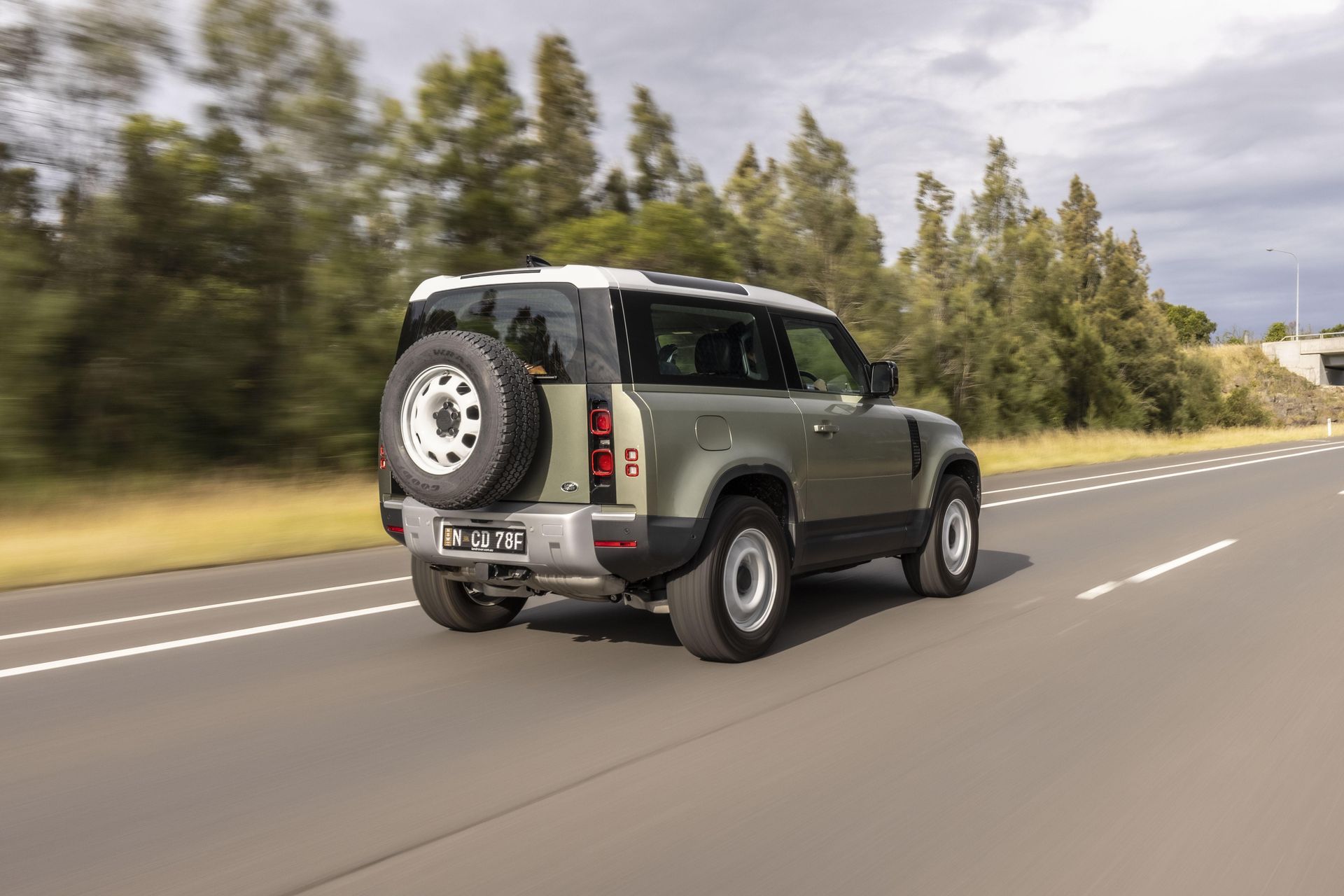 2025 Land Rover Defender 90 review | CarExpert