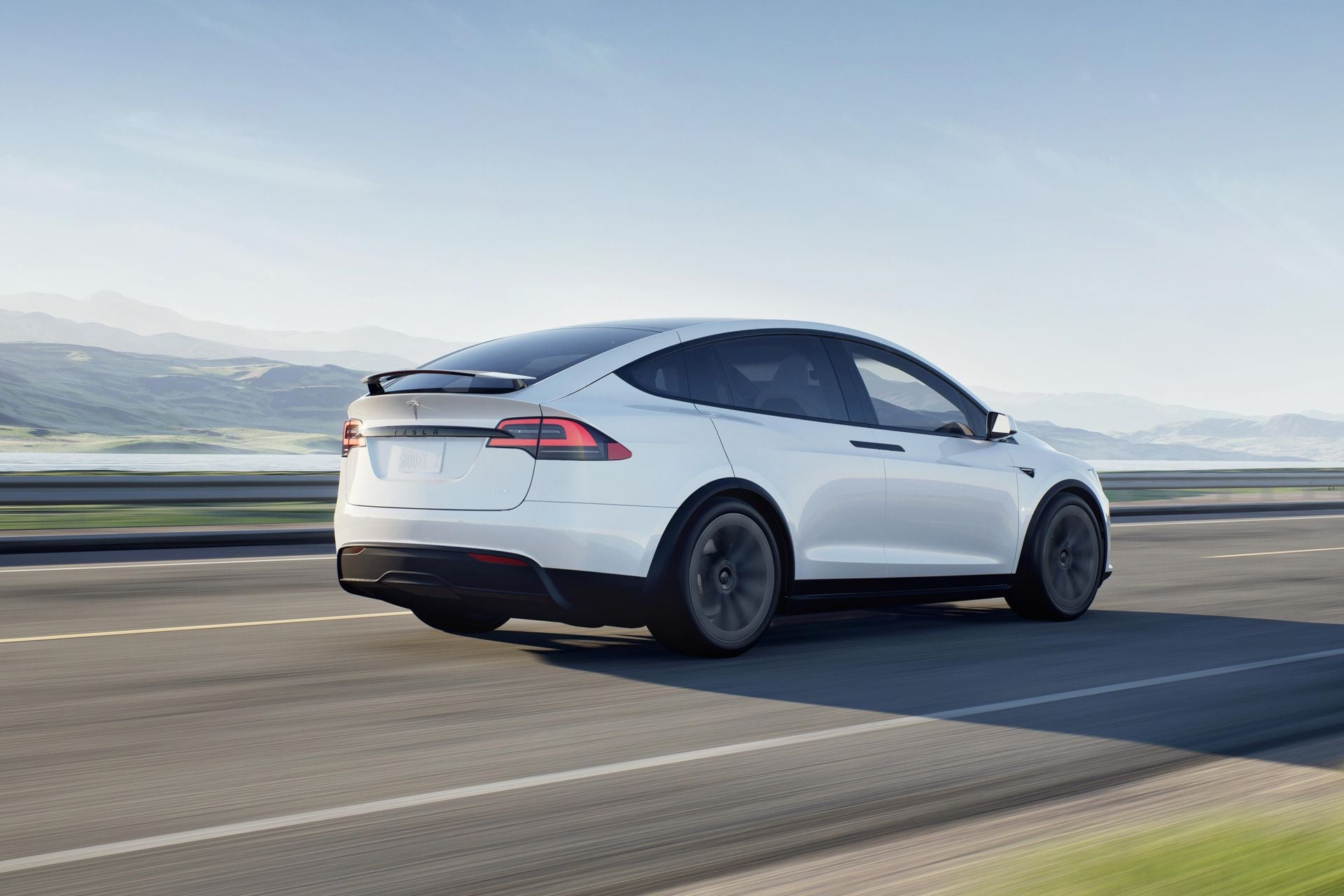 Tesla OTA update gives Model S and X road-sensing suspension | CarExpert