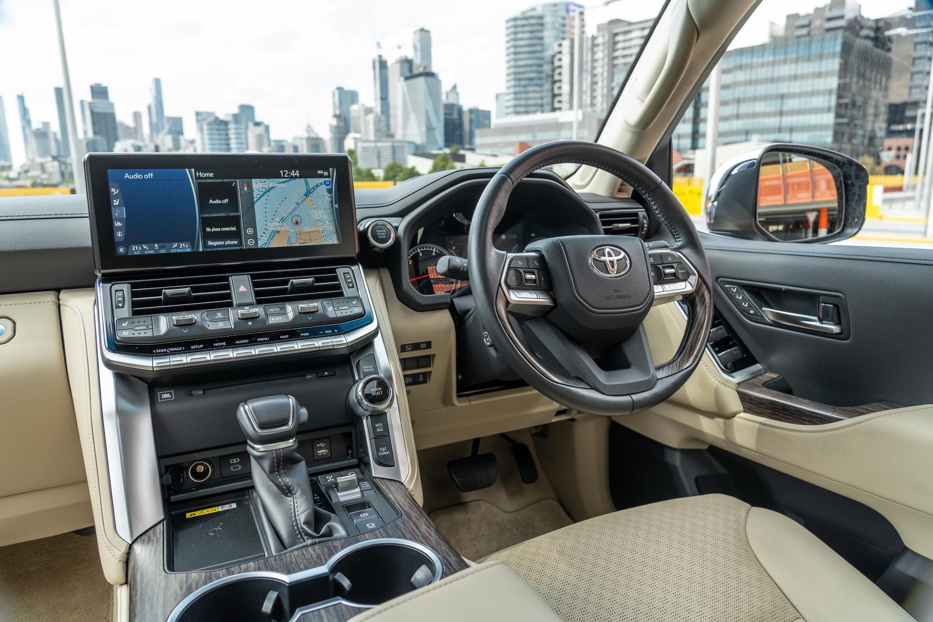 2025 Toyota LandCruiser 300 review | CarExpert