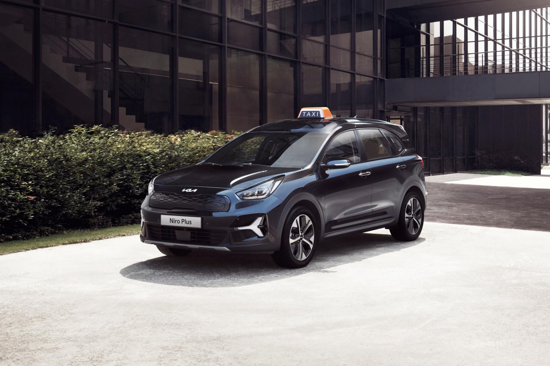 Kia Niro Plus revealed, confirmed for Australia | CarExpert