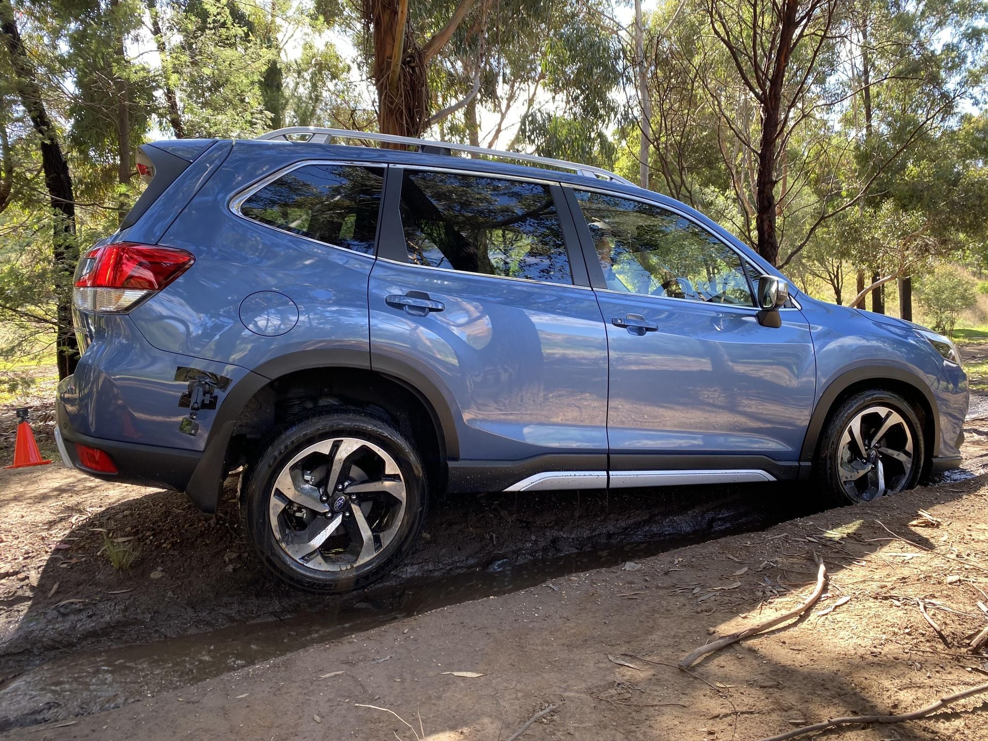 SUV off-road test: Top 12 medium SUVs compared, with video | CarExpert