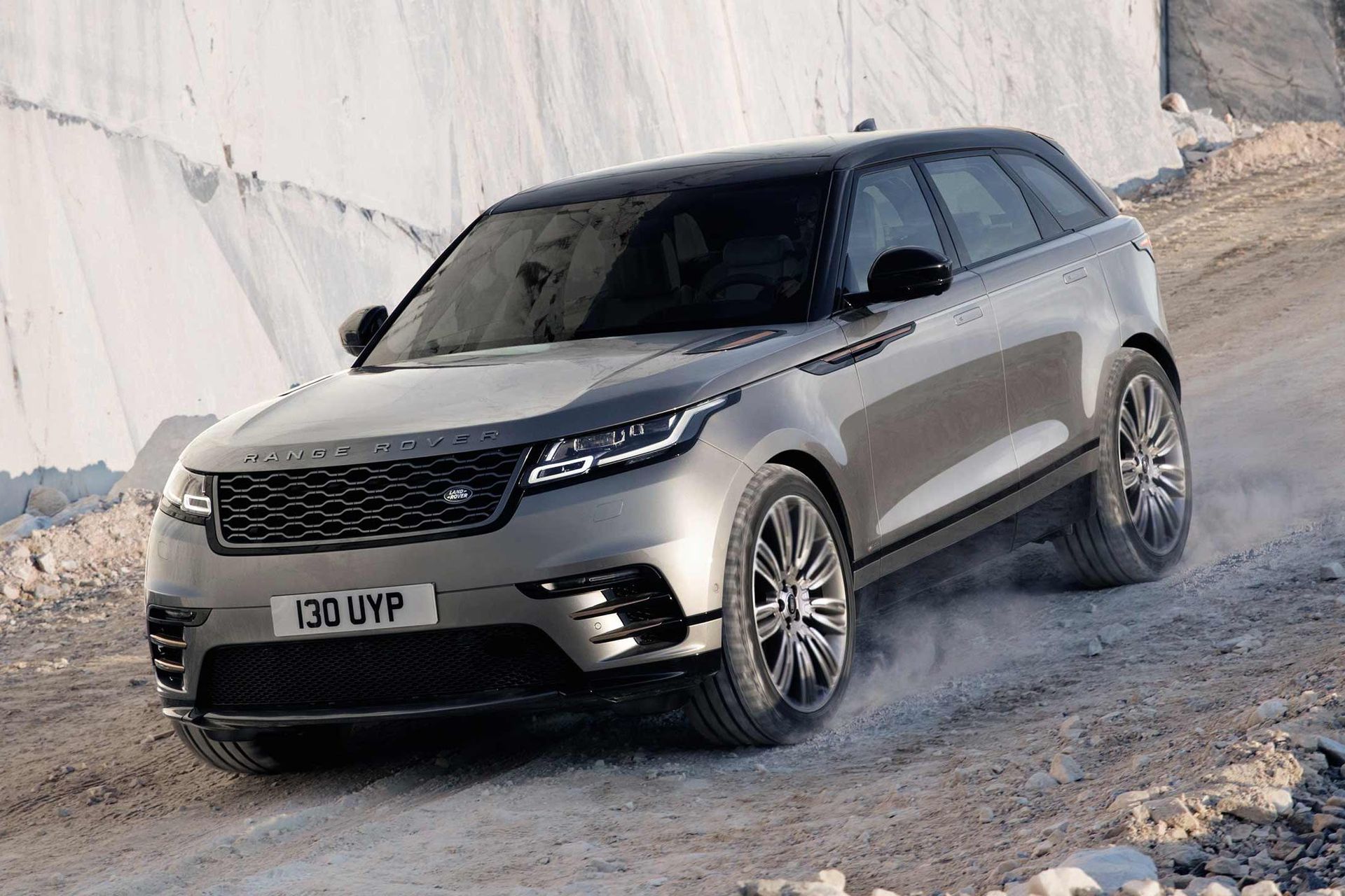 2023 Range Rover Velar price and specs | CarExpert