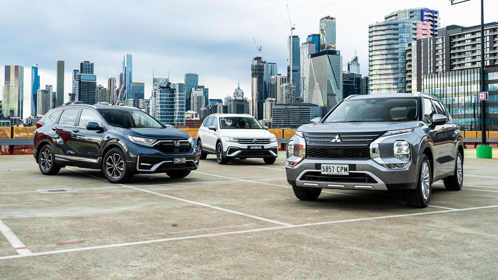 Mitsubishi Outlander v Volkswagen Tiguan Allspace v Honda CR-V ...