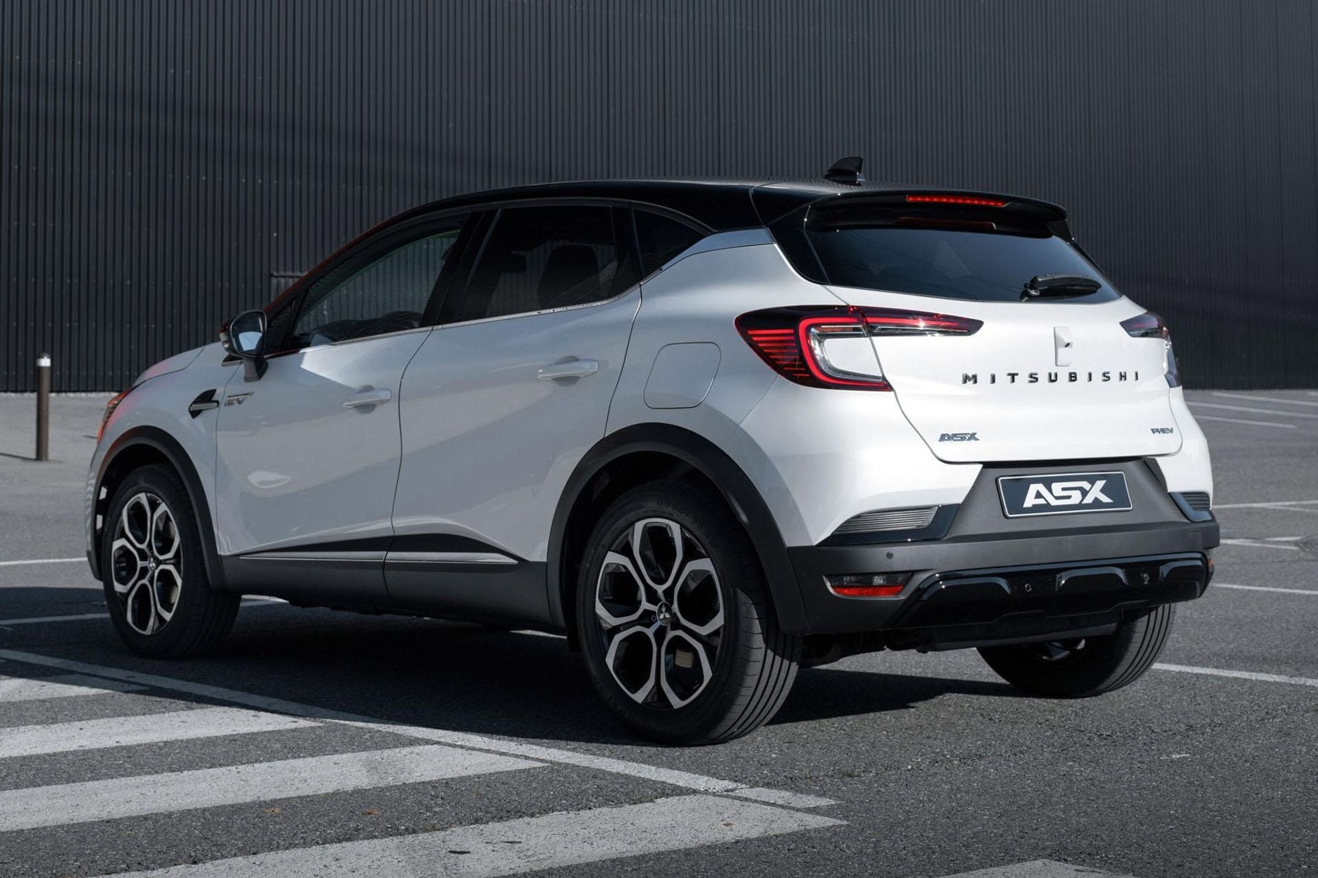 Mitsubishi teases ideal ASX replacement – but it mightn't come to ...