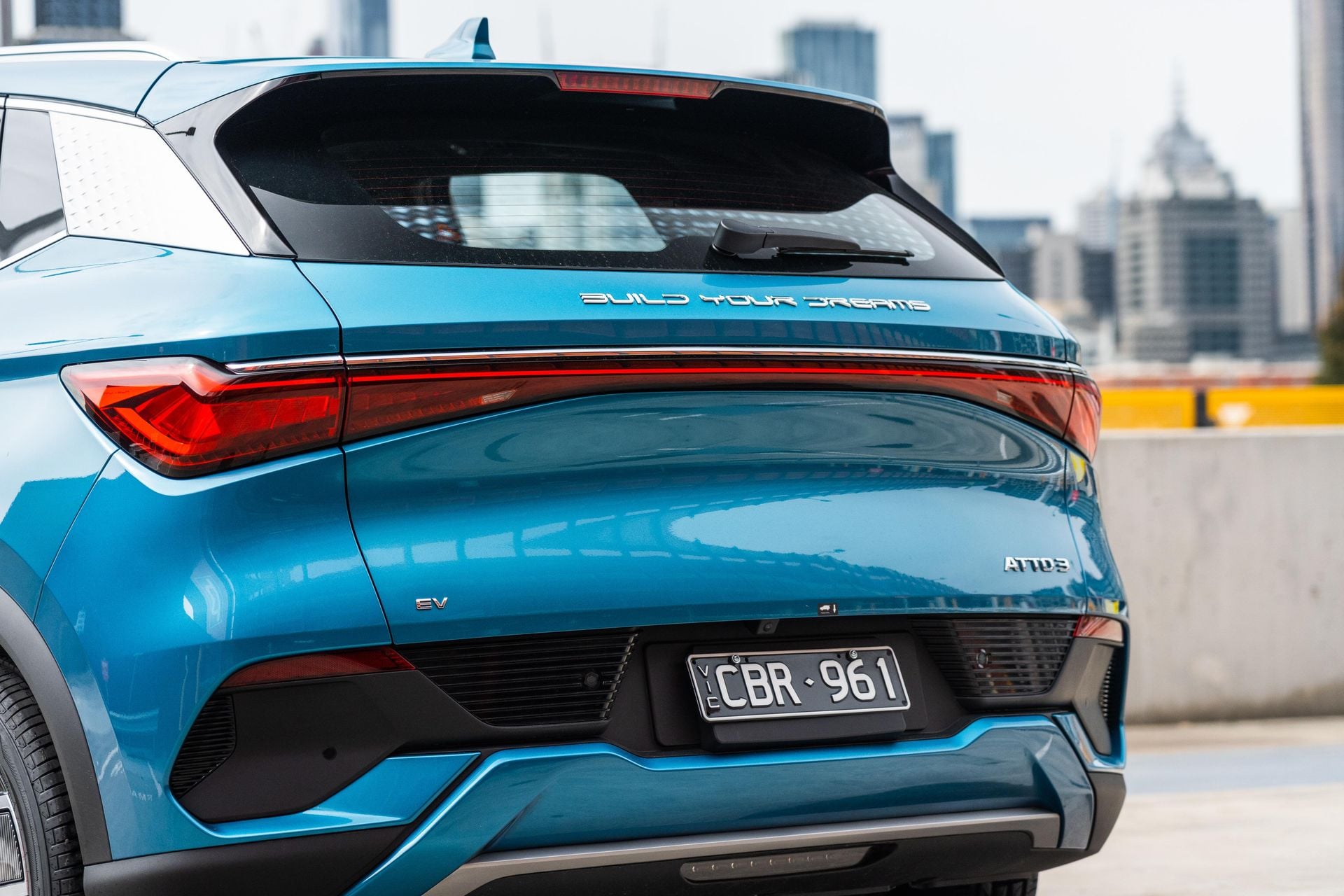 Australia's best-selling mid-sized SUVs at a glance | CarExpert