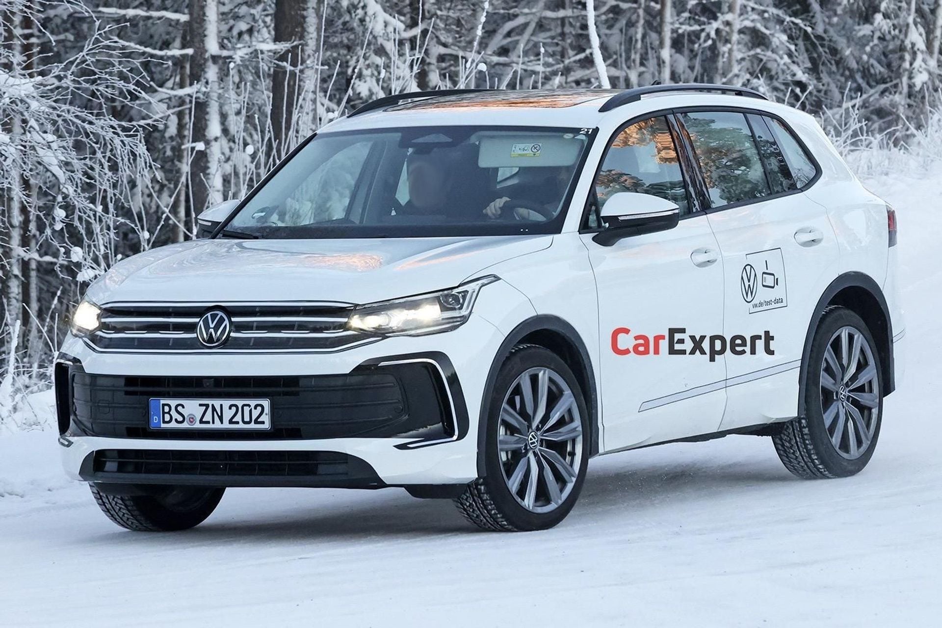 2024 Volkswagen Tiguan: New-gen SUV caught while testing again | CarExpert