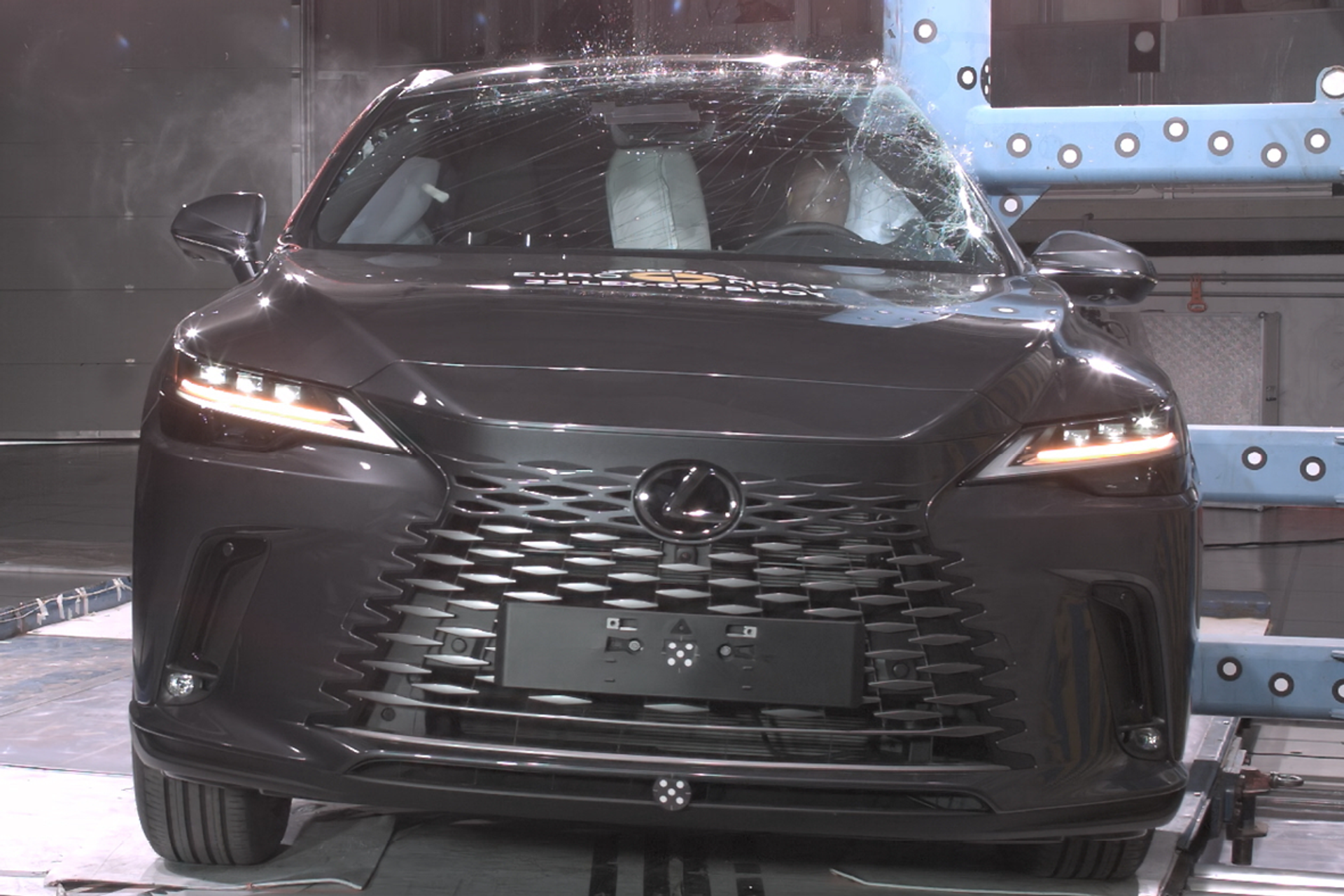 Lexus RX receives five-star ANCAP safety rating | CarExpert