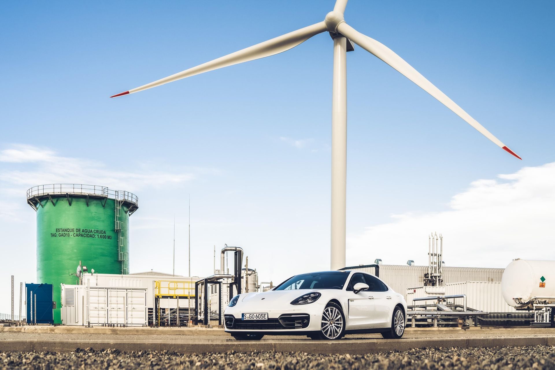 Forget electric, synthetic fuels can ‘save the world’ says Porsche ...