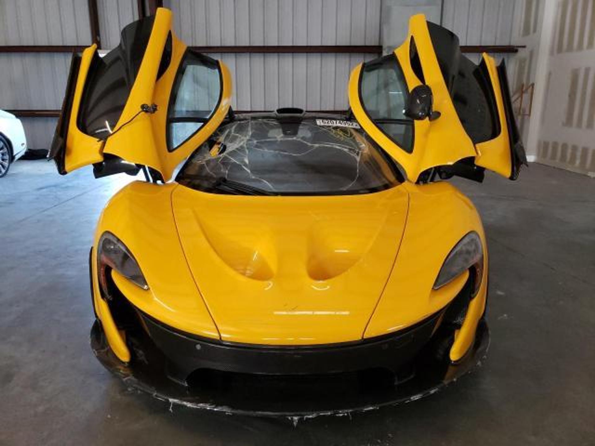 YouTuber restoring hurricane-damaged McLaren P1 | CarExpert