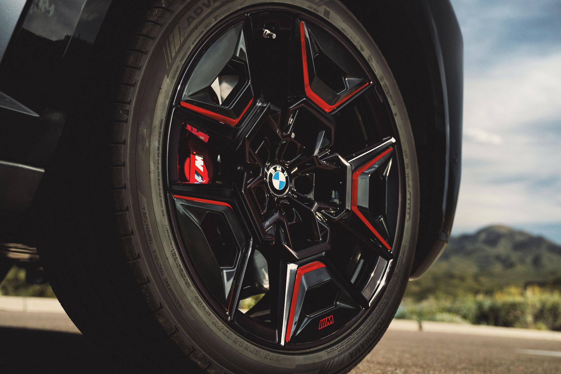 2024 BMW XM Label Red price and specs | CarExpert