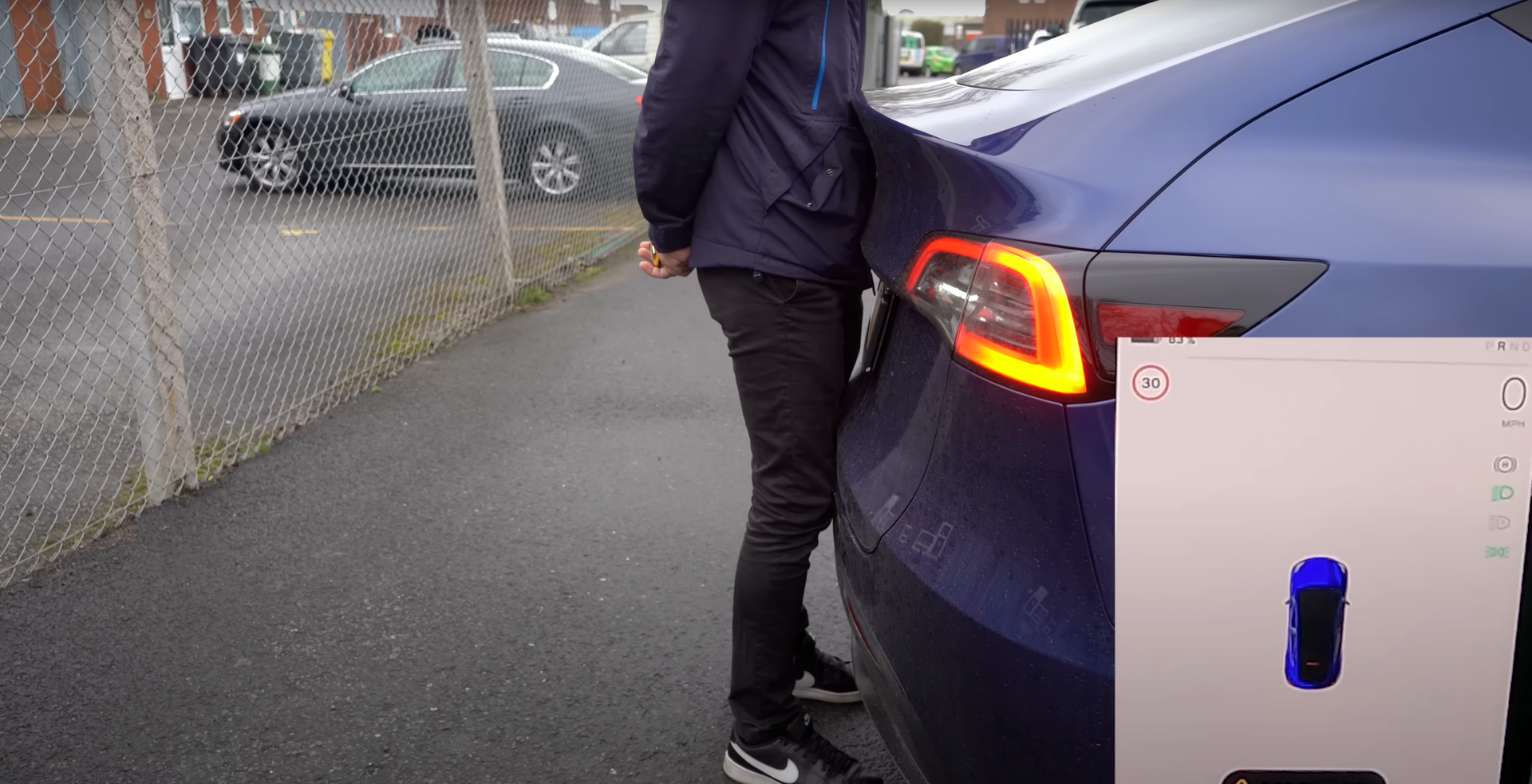 Tesla removes parking sensors to save money, the results are ...