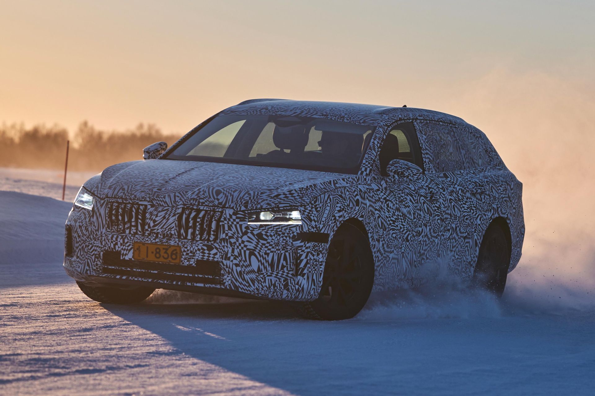 New Skoda Superb will be fashionably late to Australia | CarExpert