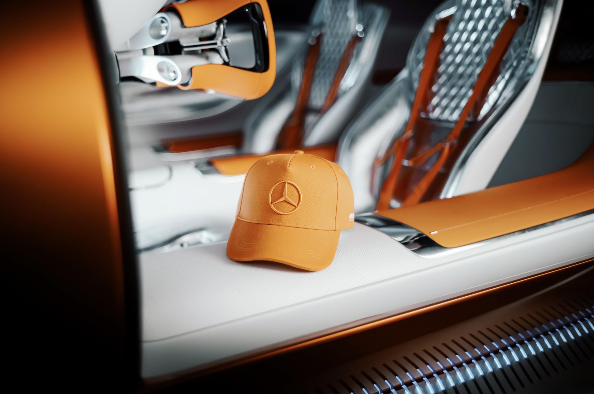 Mercedes-Benz gullwing concept has retro details, next-gen electric ...