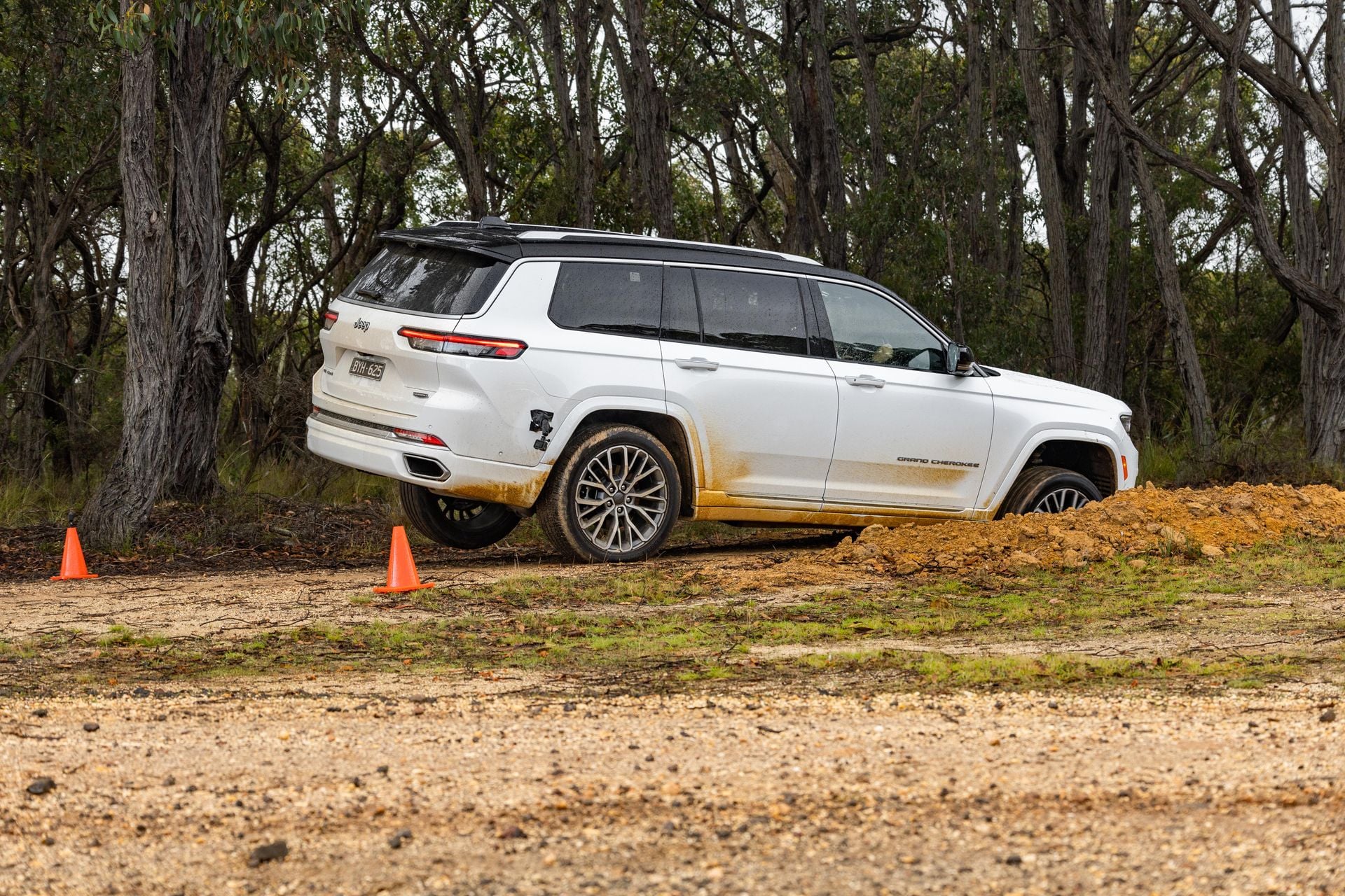 Best 4WD SUV off-road revealed: MU-X vs LandCruiser vs Patrol vs ...