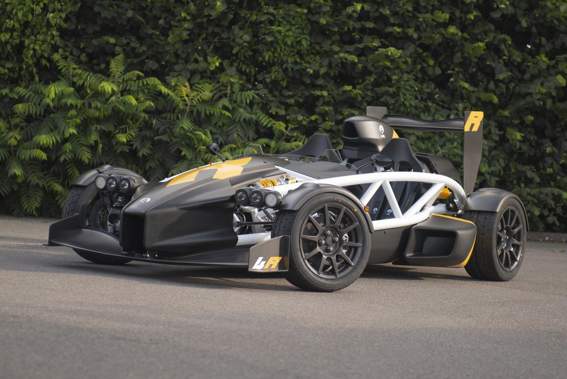 Ariel Atom 4R is a lightweight racer with a Honda Type R heart | CarExpert