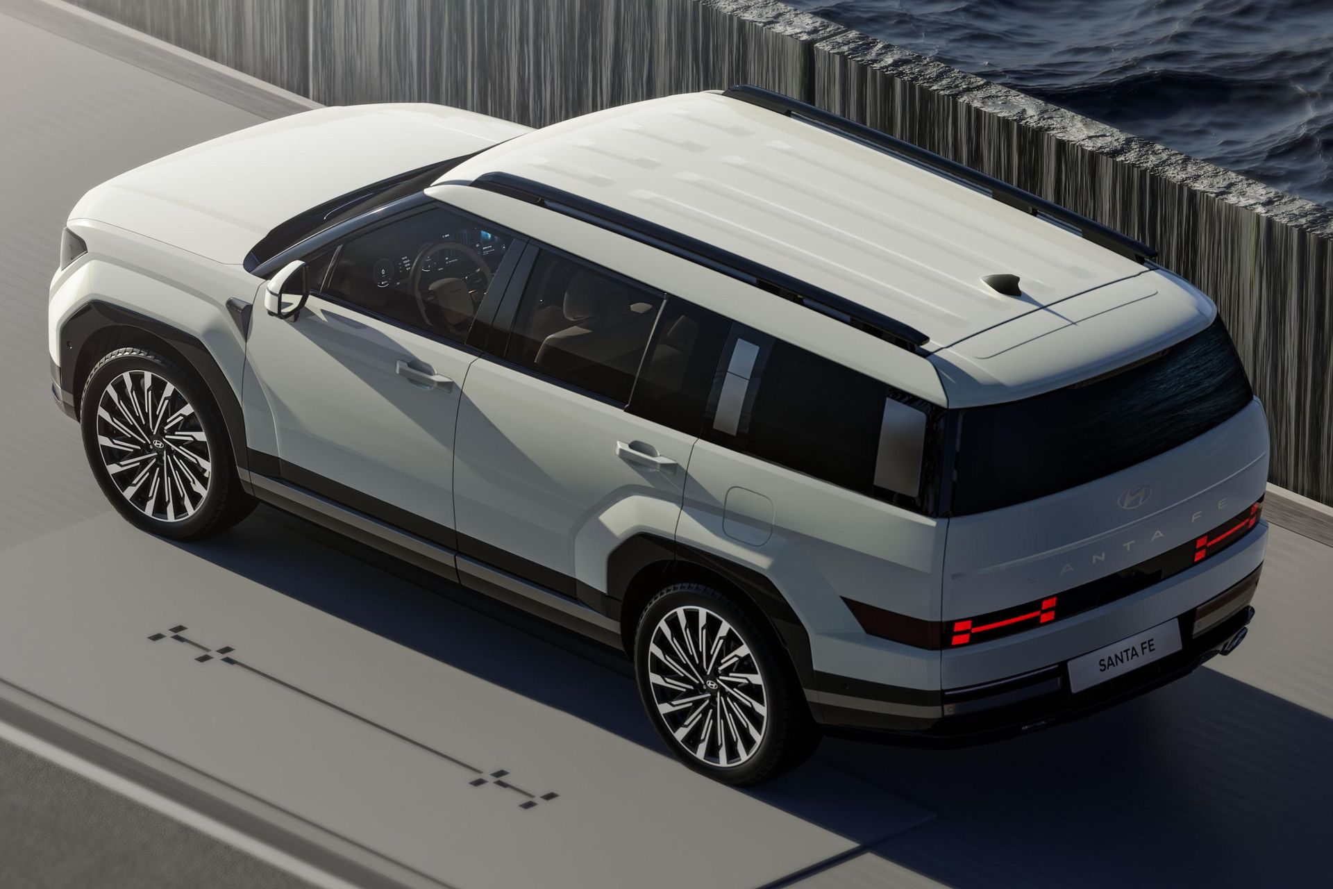 Hyundai used 'square wheels' to sell the Santa Fe's boxy new look ...