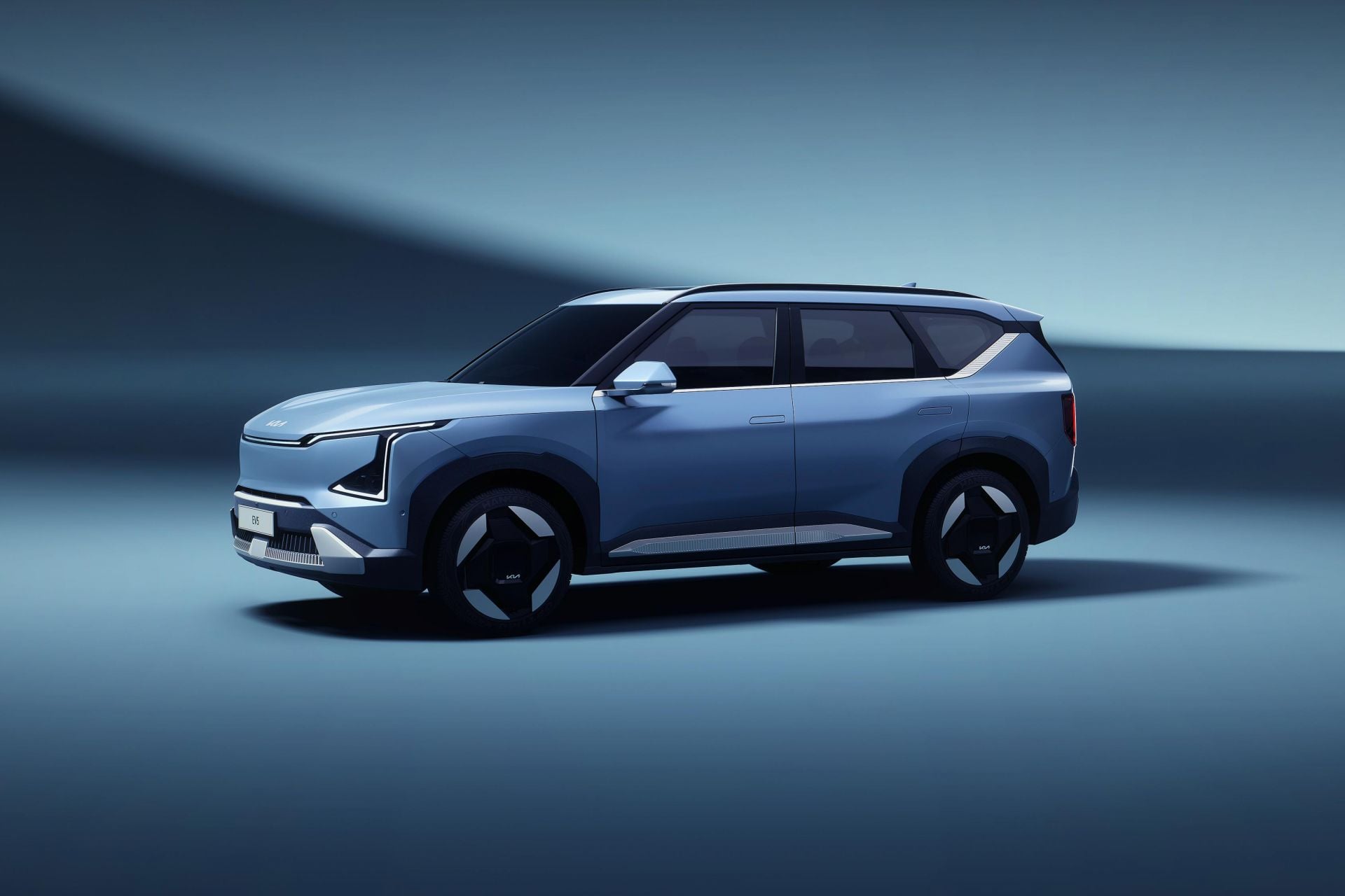Sportage-sized Kia EV5 electric car revealed | CarExpert