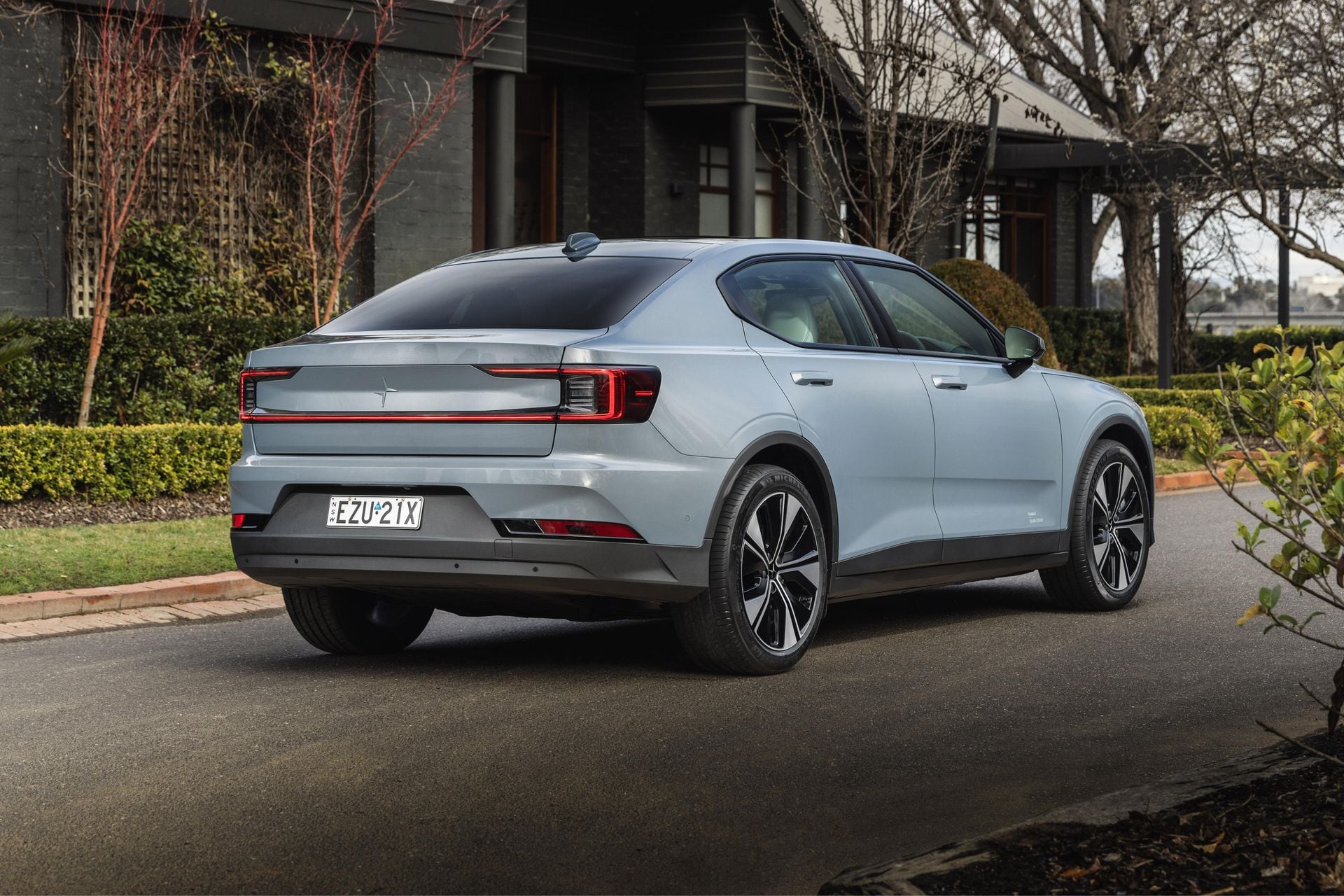 Polestar 2 Vs Serie 5 Coupe