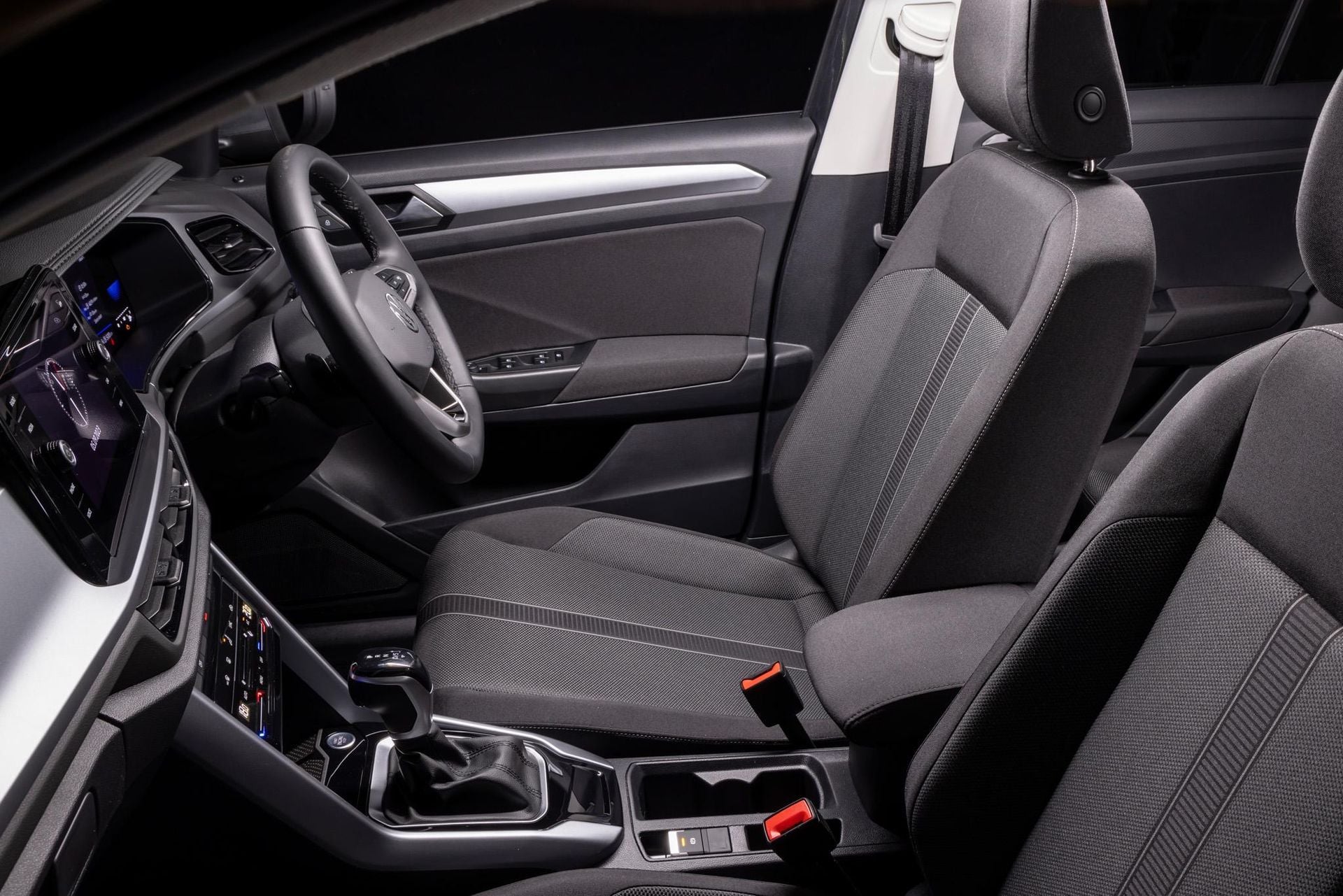 2024 Volkswagen T-Roc price and specs | CarExpert