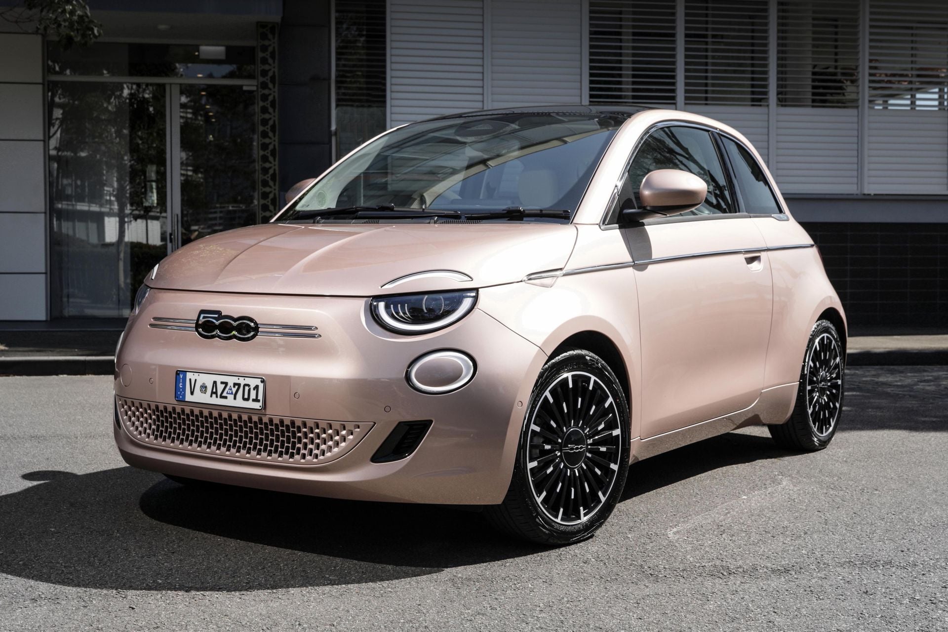 2024 Fiat 500e review | CarExpert